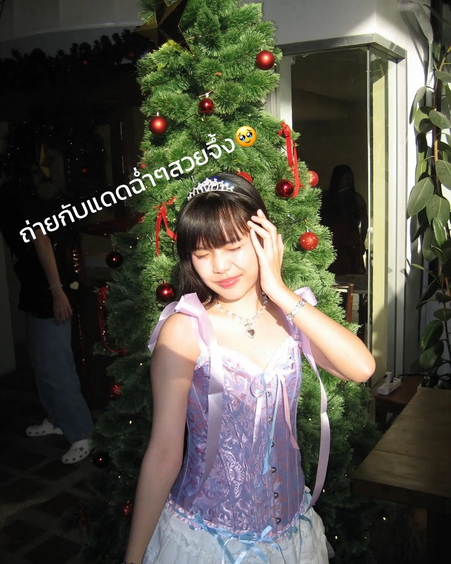 OOTD CHRISTMAS 🎄 | แกลเลอรีที่โพสต์โดย Jinny Suphatcha | Lemon8