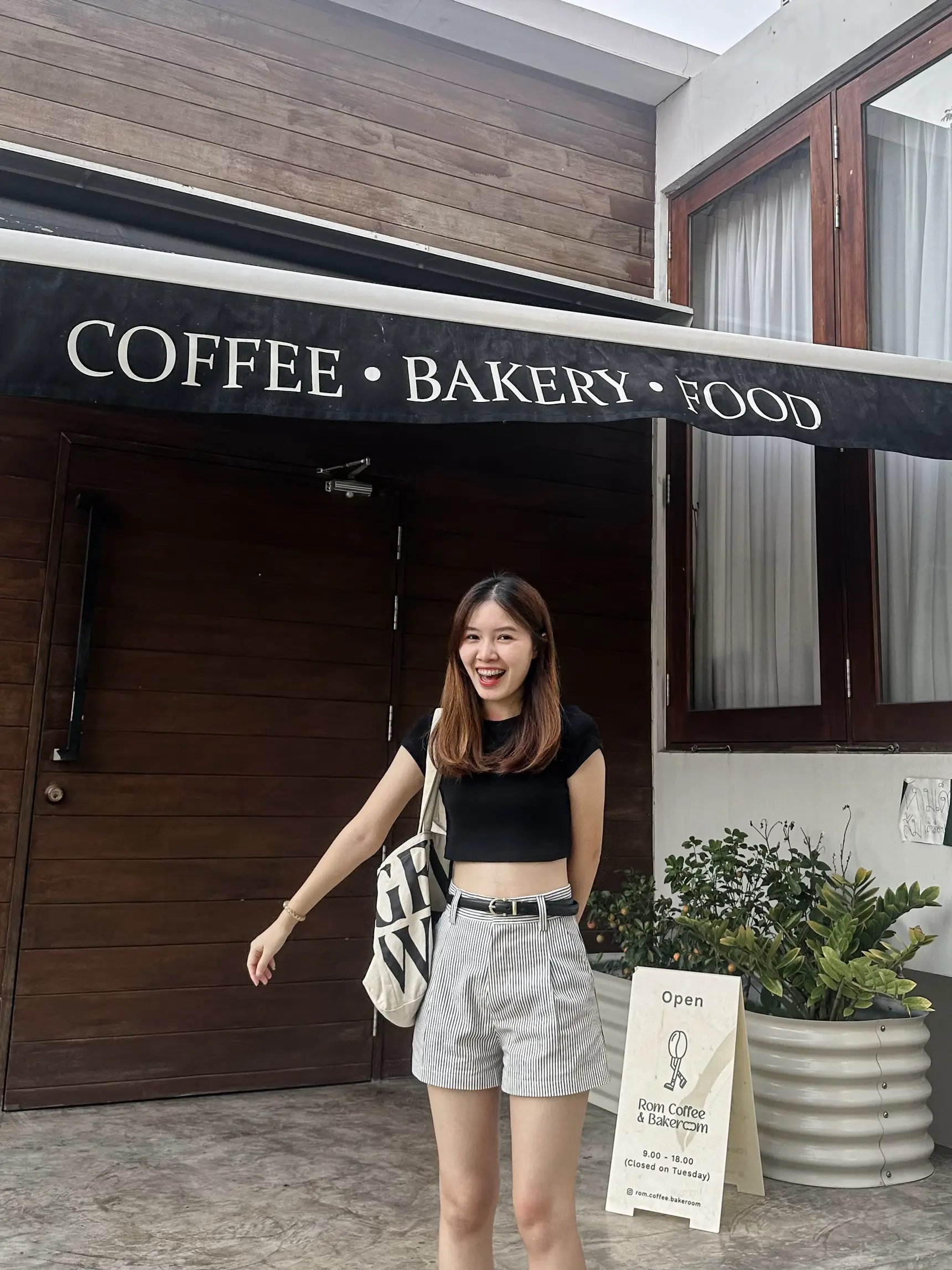 OOTD CAFE | แต่งตัวฉบับสาวขี้เกียจ EP.2 📸 | แกลเลอรีที่โพสต์โดย AIF 🤍 | Lemon8