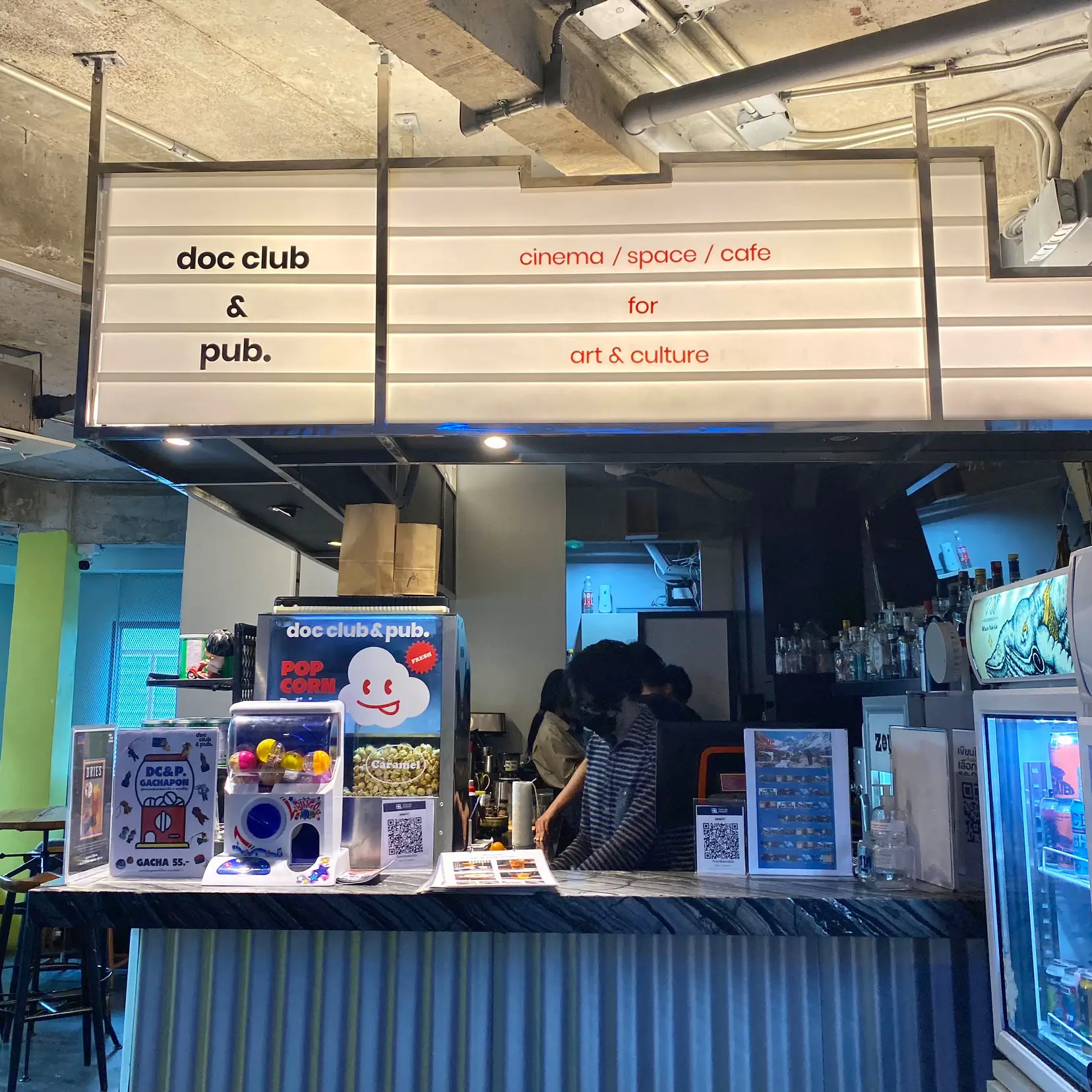 doc club ฿ pub (คาเฟ่ & บาร์ลับ ย่านศาลาแดง) | แกลเลอรีที่โพสต์โดย e a ...