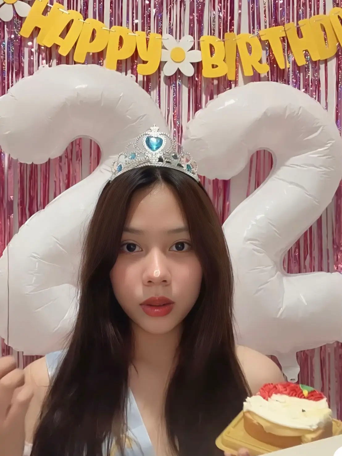 HOW TO จัดพร็อพถ่ายรูปวันเกิด งบหลักร้อย🎂💖 | แกลเลอรีที่โพสต์โดย MIUMIU | Lemon8