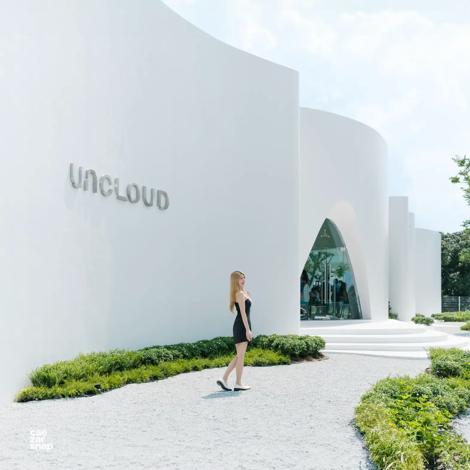 UNCLOUD คาเฟ่แสงเหนือที่บางแสน | แกลเลอรีที่โพสต์โดย Caezarsnap | Lemon8