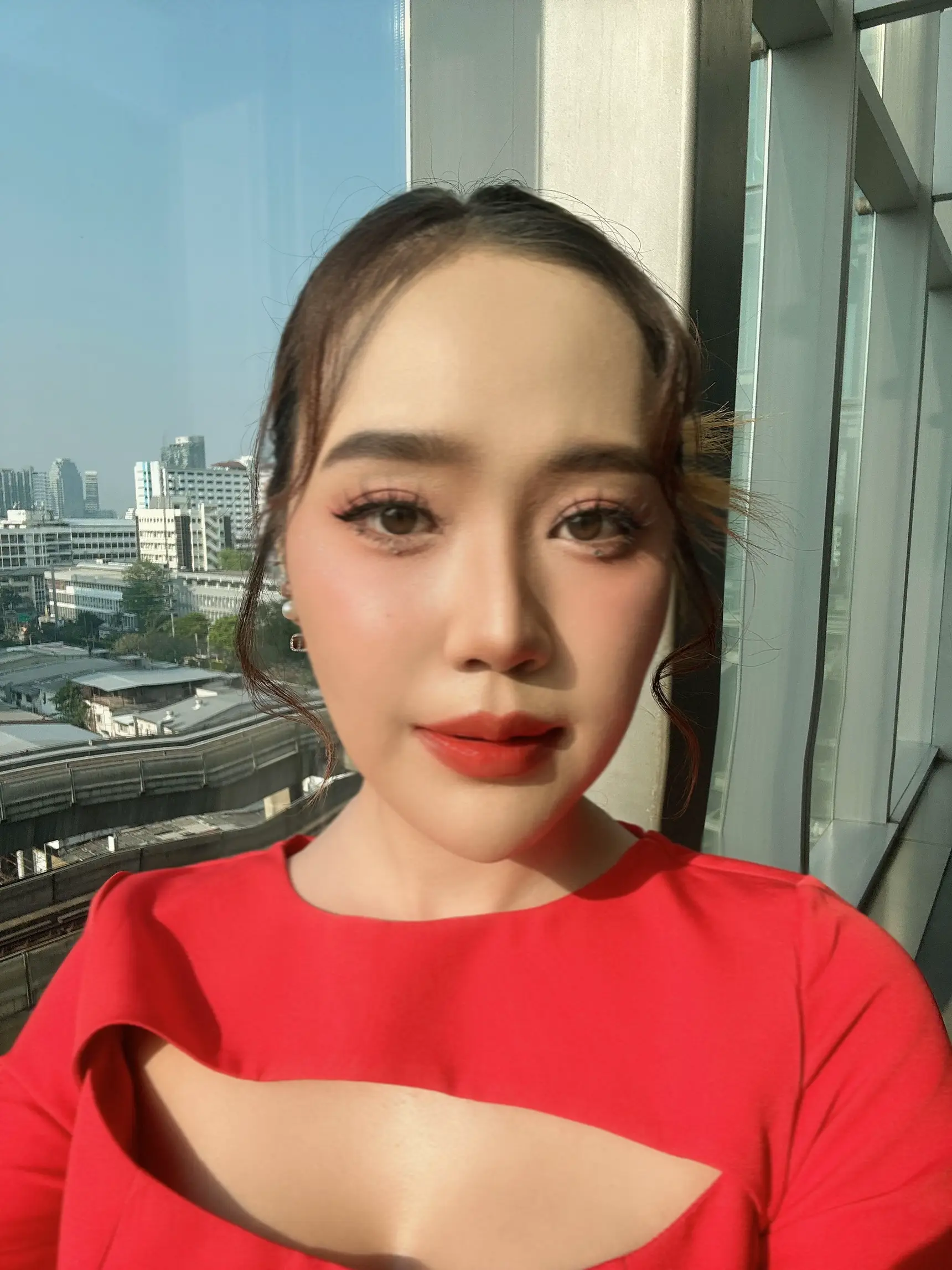 พาเลตตาใหม่ Naree ( 3ใบแดง มีทอน ) | แกลเลอรีที่โพสต์โดย ออยป้ายยา | Lemon8