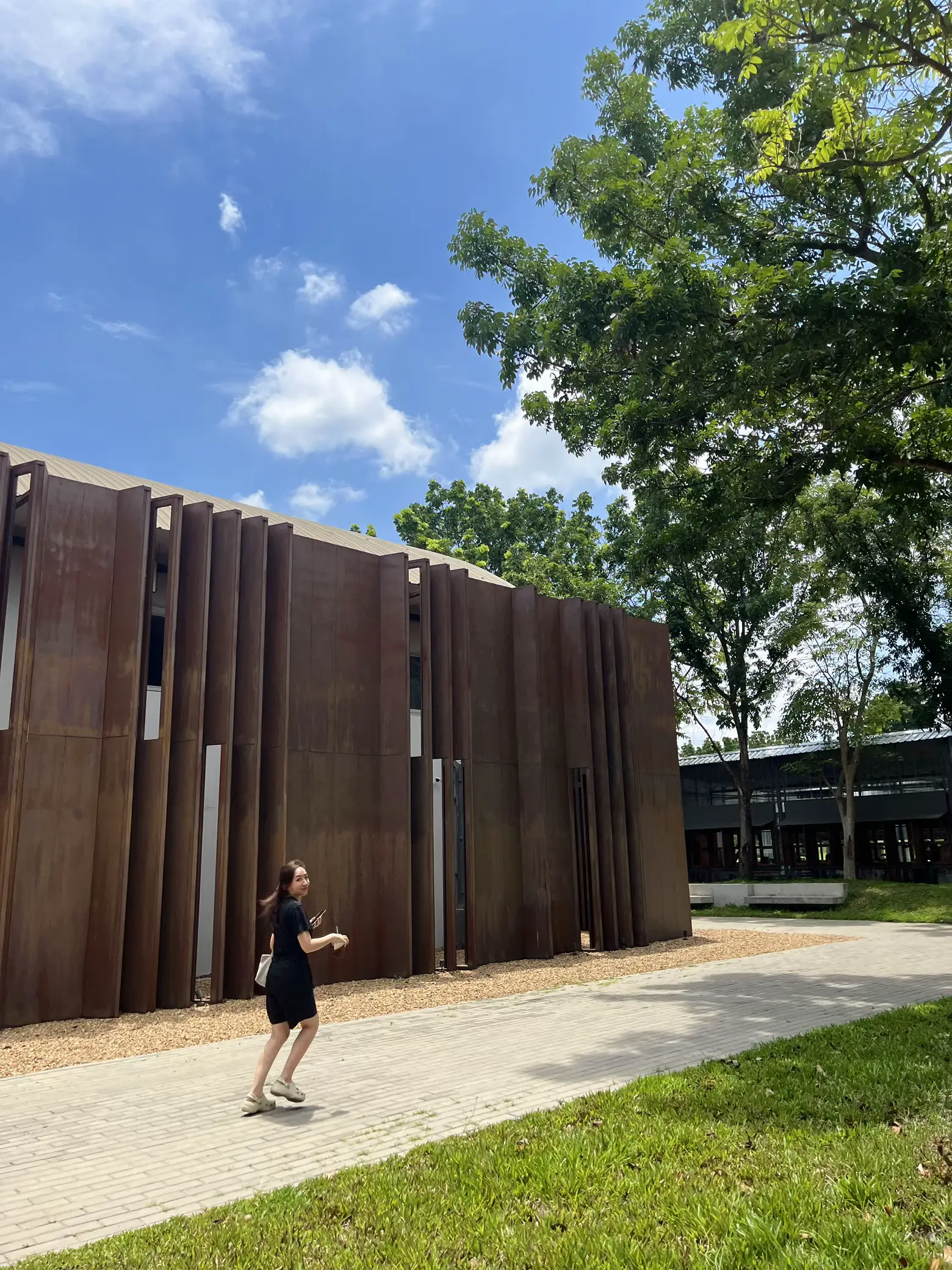 ROLL COFFEE SALAYA , NAKHON PATHOM . | แกลเลอรีที่โพสต์โดย LEK•MOO journey | Lemon8