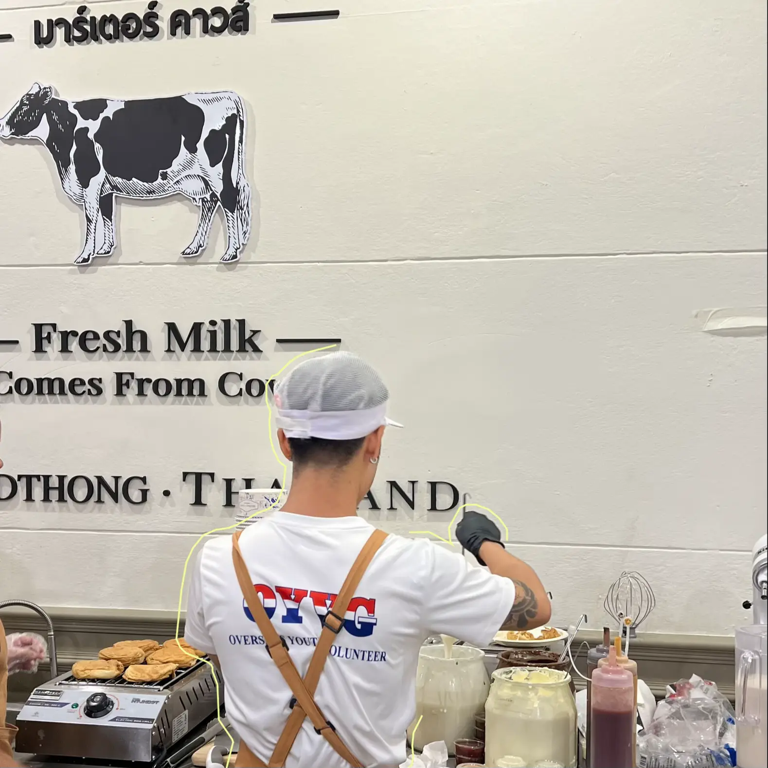 Mother Cows สาขาบรรทัดทอง | แกลเลอรีที่โพสต์โดย 🎀 | Lemon8