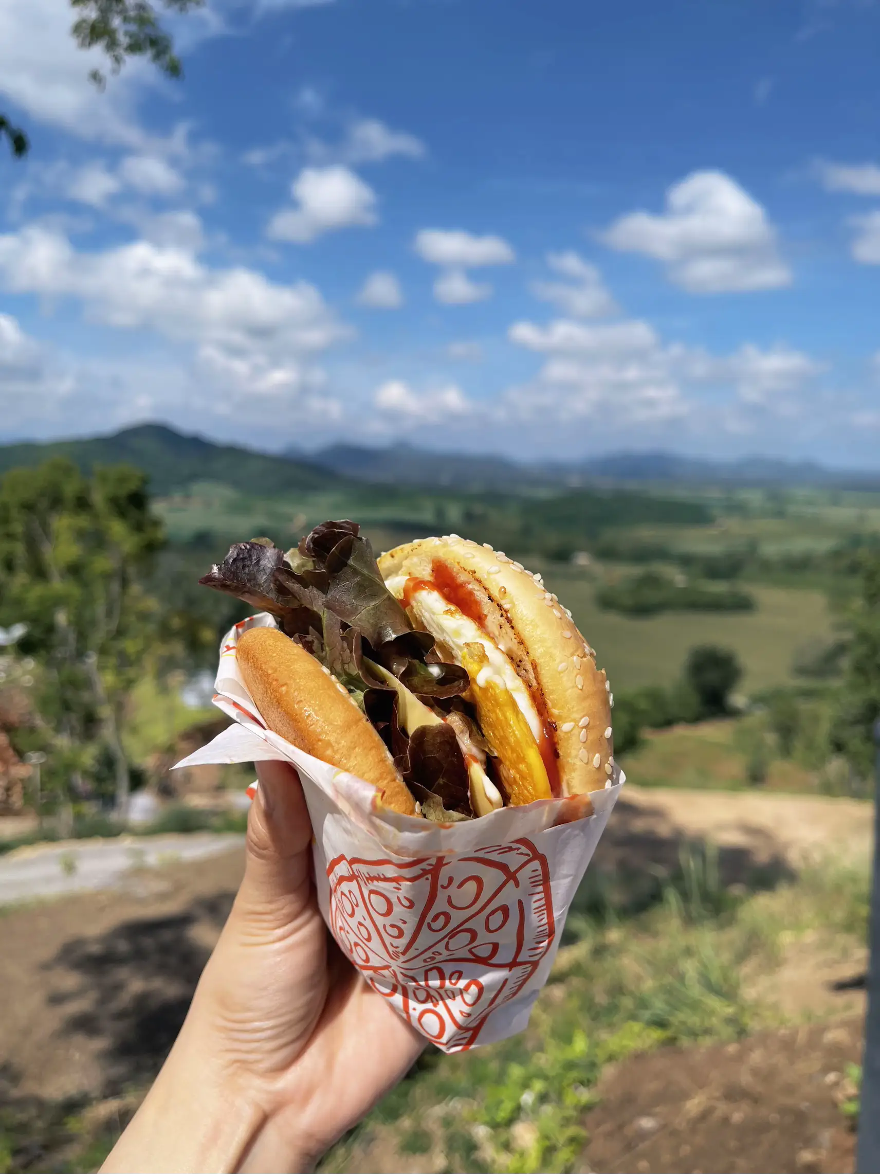 Watthana Mountain Camp 🌳🏕️ ปากช่อง,เขาใหญ่ | แกลเลอรีที่โพสต์โดย สิริชอบเที่ยว | Lemon8