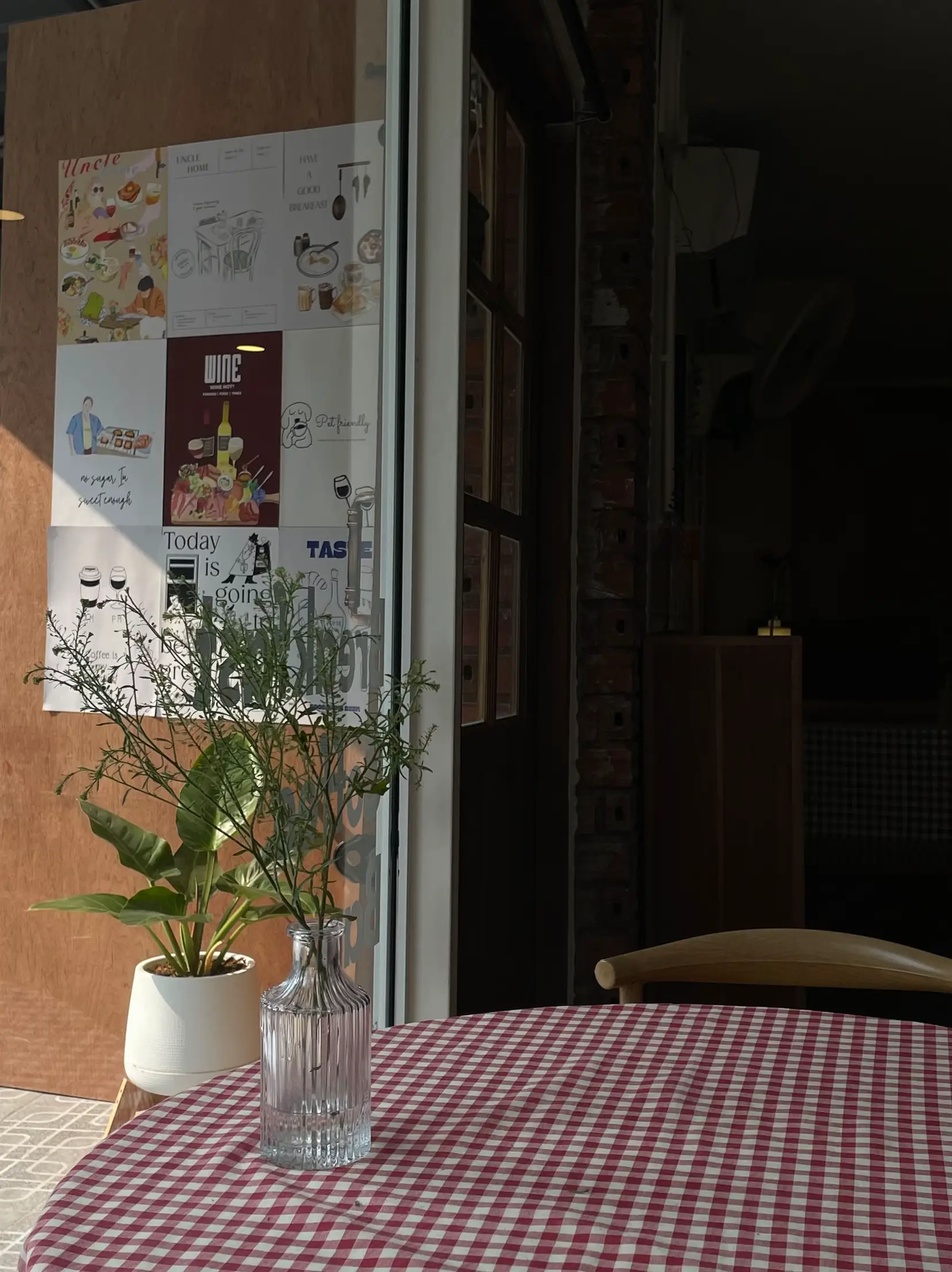 คาเฟ่เล็กๆเปิดใหม่ใจกลางเมือง Uncle.home Cafe🏡 | แกลเลอรีที่โพสต์โดย ...