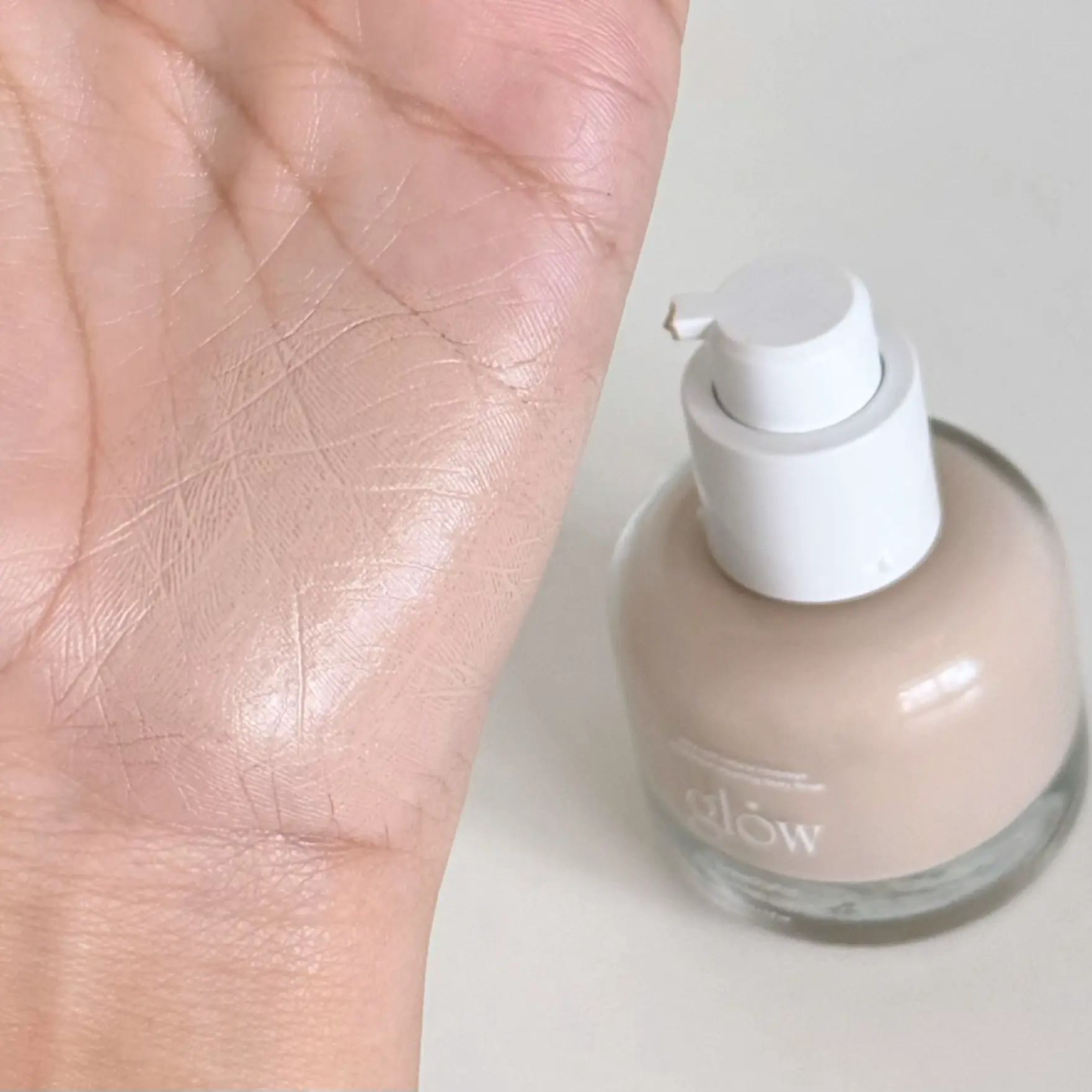 Glow เข้าไทยแล้วว | แกลเลอรีที่โพสต์โดย รีวิวเฉยๆ | Lemon8