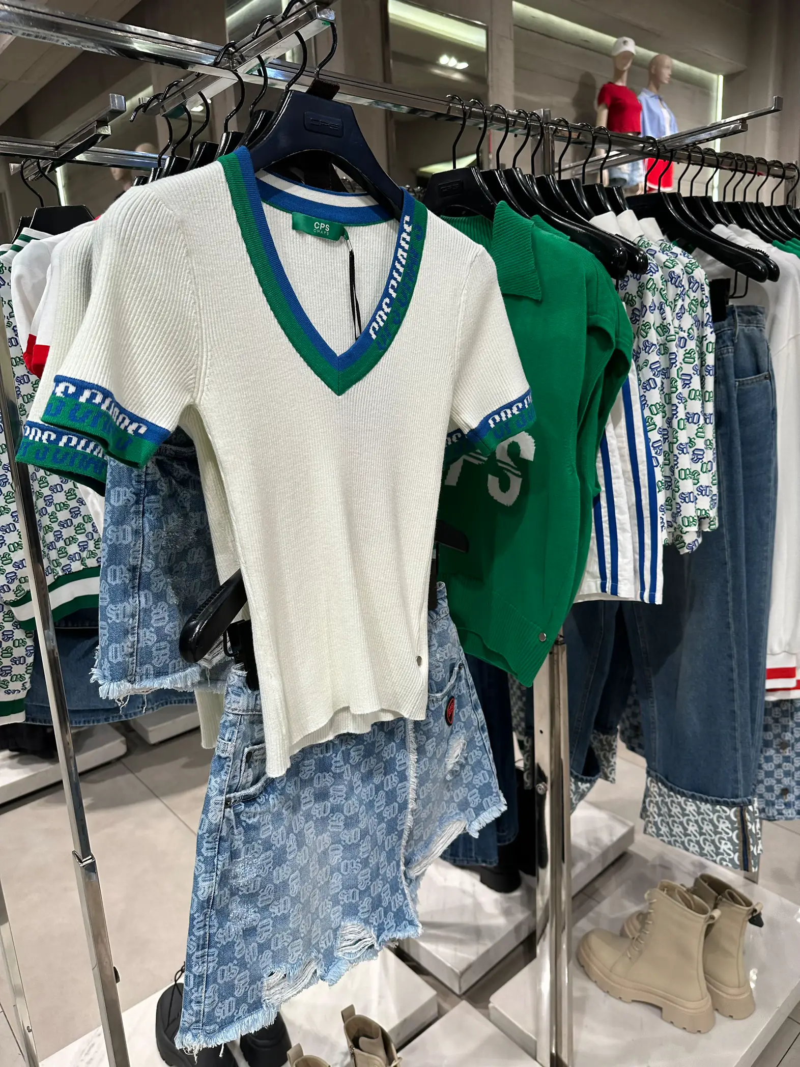 CPS new arrival แฟชั่นแนวสปอร์ต สุดคูล🩵 ️ | แกลเลอรีที่โพสต์โดย mook🧁 ...