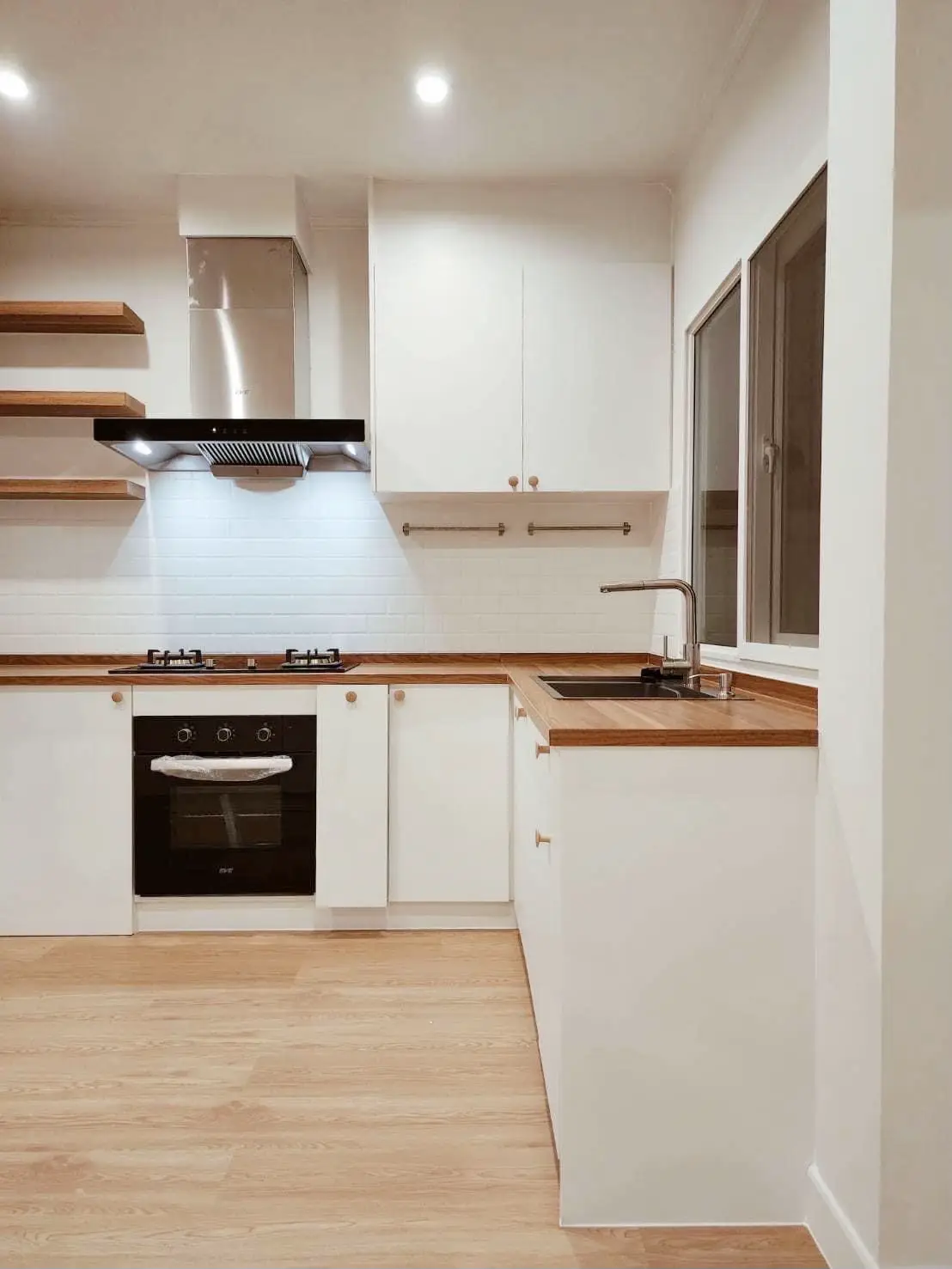 รีวิวครัวบิวท์อิน 🏡 | Kitchen design by CT | แกลเลอรีที่โพสต์โดย Kitchen Design | Lemon8