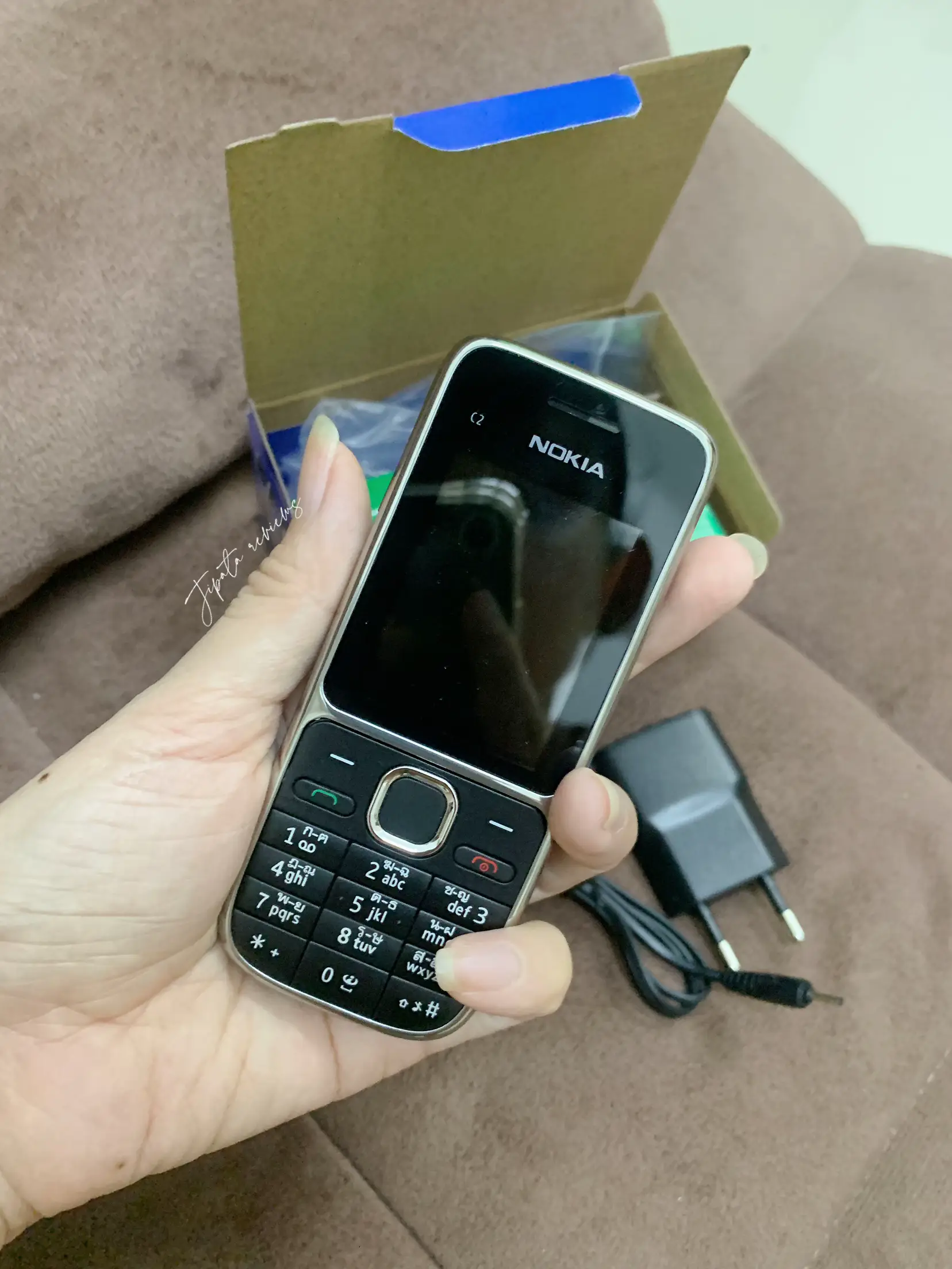 มือถือปุ่มกดในเซเว่น - การค้นหาใน Lemon8