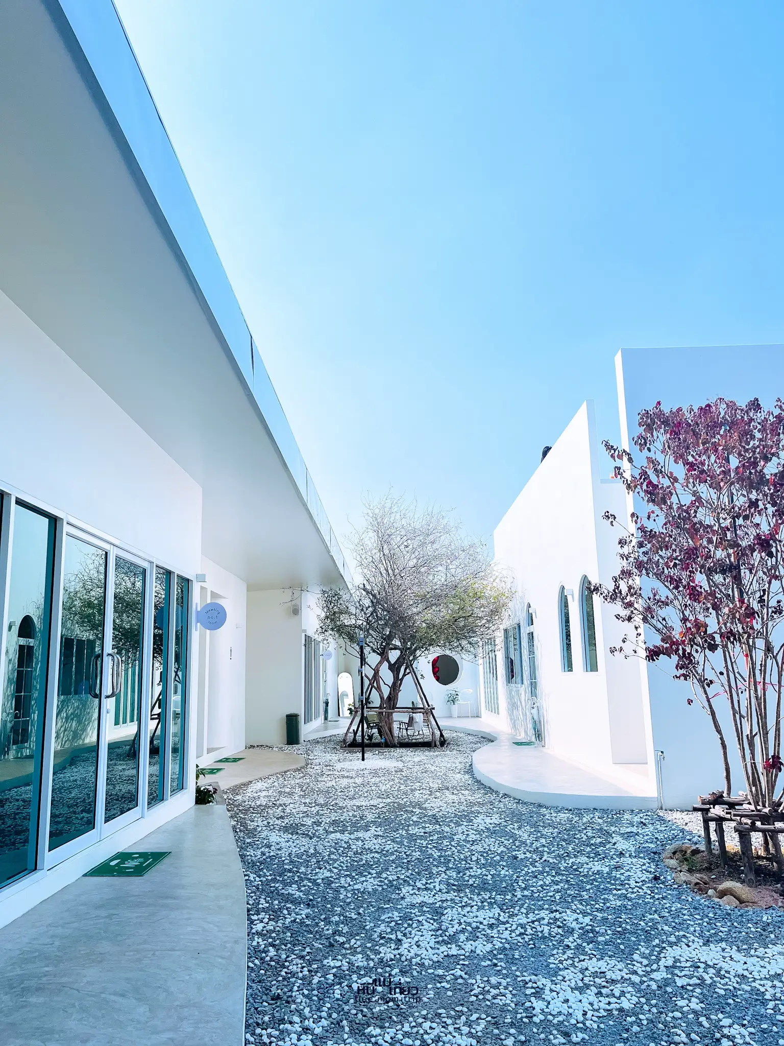 nicha & workspace cafe | แกลเลอรีที่โพสต์โดย หนีแม่เที่ยว | Lemon8