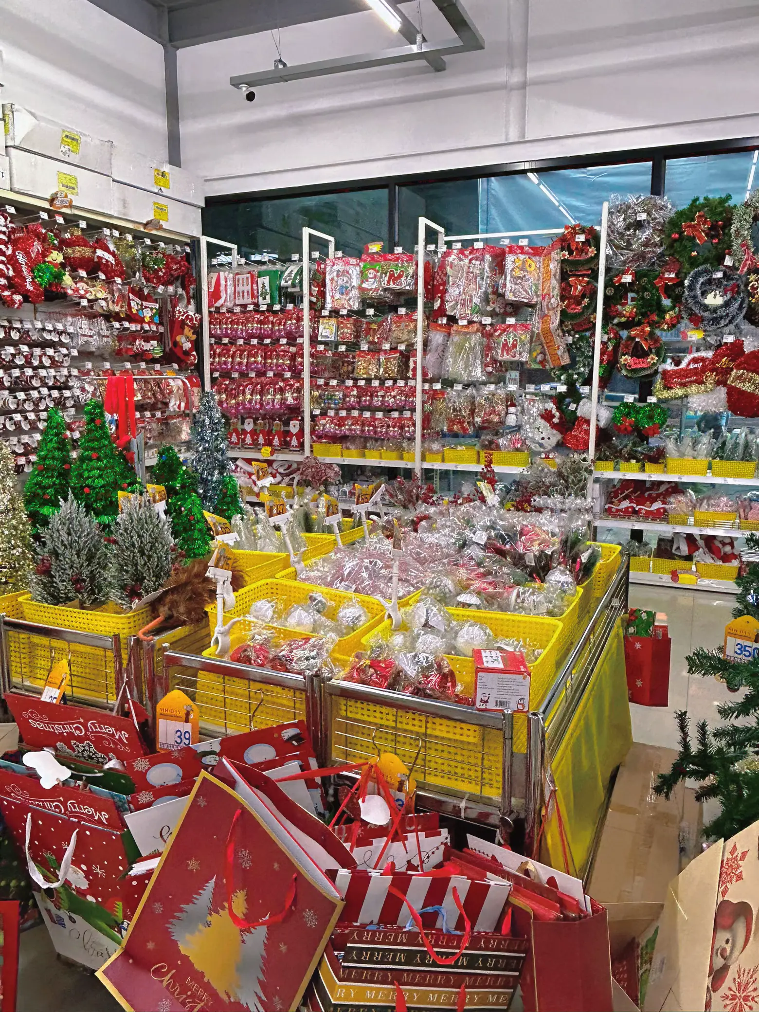 MR.DIY ของตกแต่ง Christmas เยอะจุกๆ | แกลเลอรีที่โพสต์โดย Jj styles ...