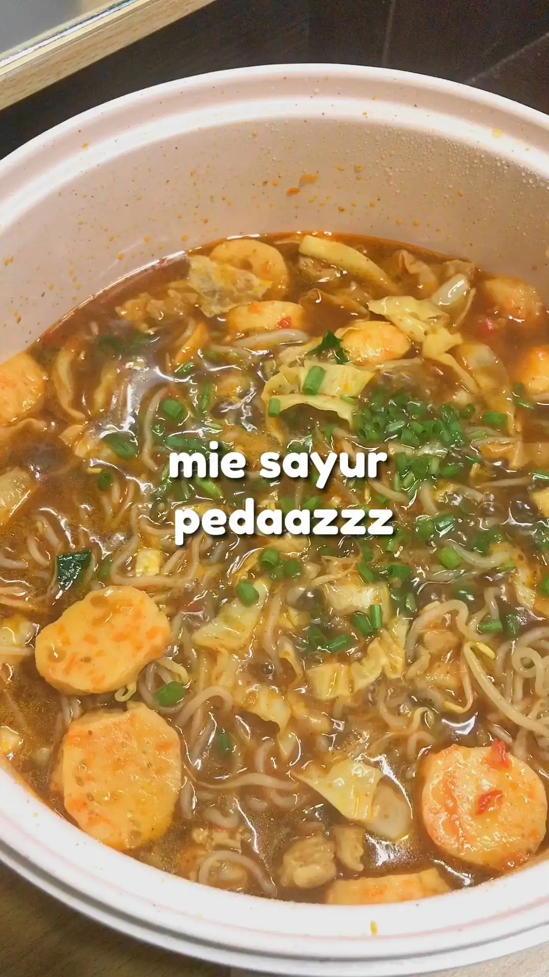 mie sayur pedazzz 🍝 | Video dipublikasikan oleh rilamelia | Lemon8