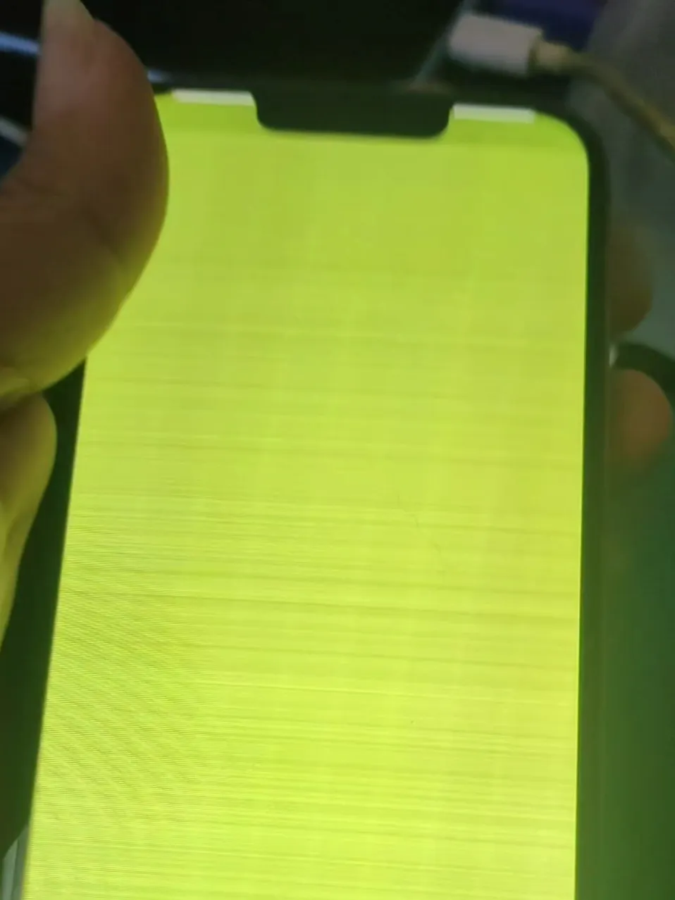 iPhone 13 Pro จอเขียว จอขาวเรารับแก้นะครับ | วิดีโอที่เผยแพร่โดย 𝔄𝔯𝔱𝔗𝔦𝔰 ...