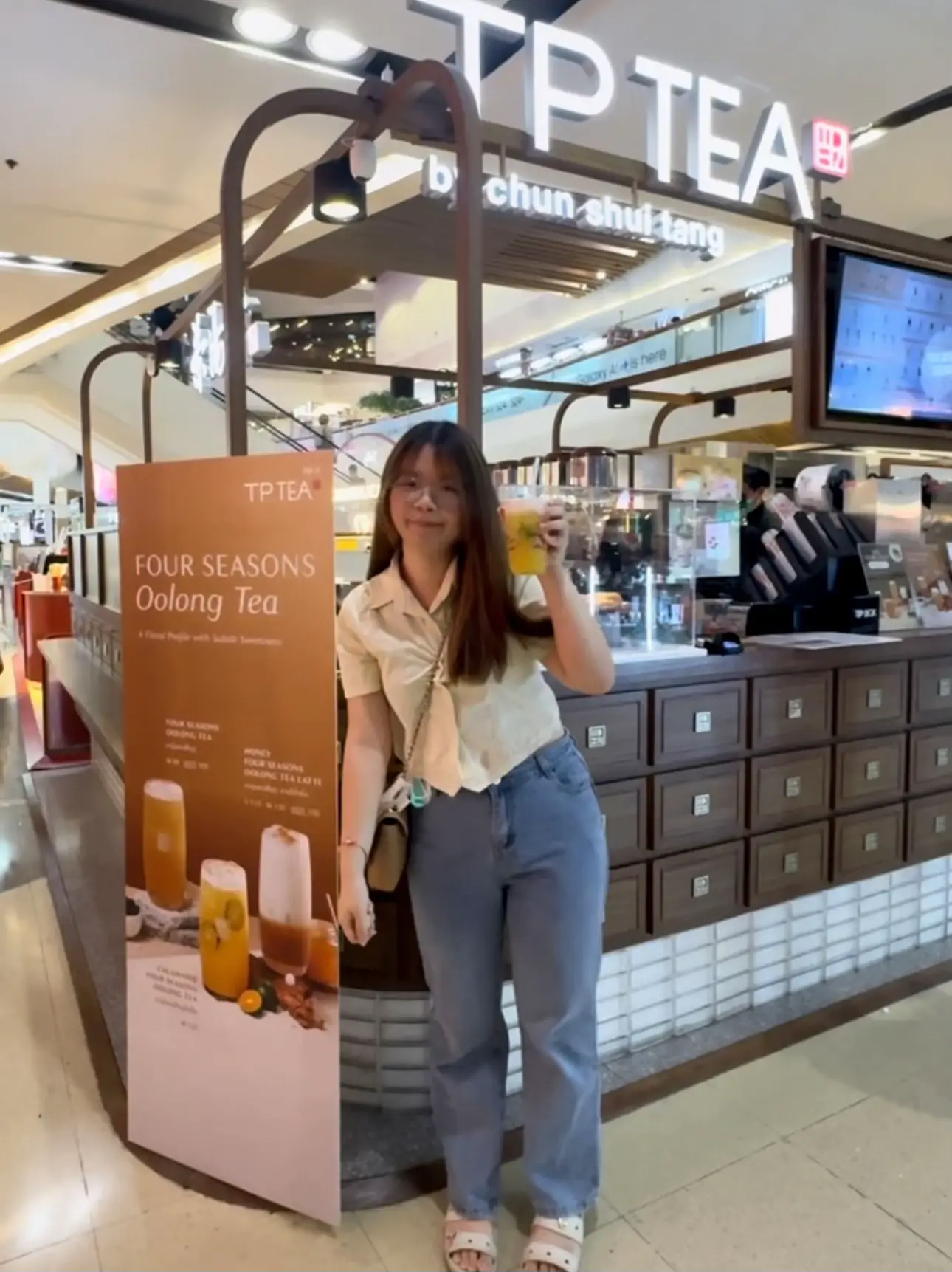 Re-brand พร้อมเมนูใหม่ของTP TEA | แกลเลอรีที่โพสต์โดย yyyy | Lemon8