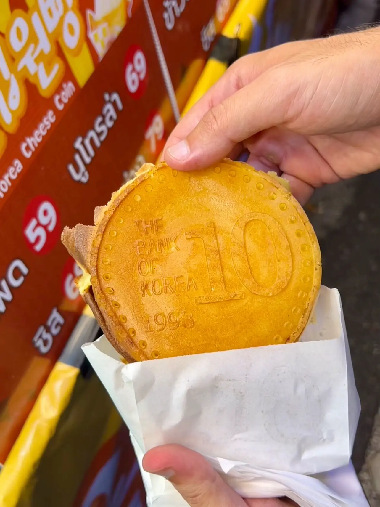 Ultimate Korean Cheese Coin 🪙 | วิดีโอที่เผยแพร่โดย Logo Frisco | Lemon8