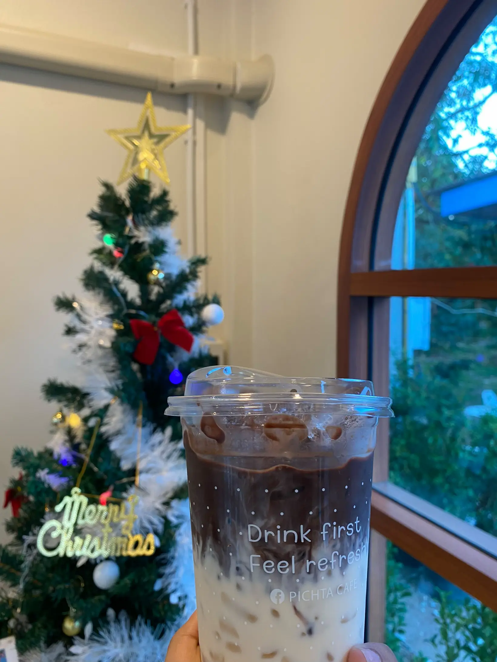 PICHTA CAFÉ คาเฟ่มินิมอลเปิดใหม่จันทบุรี 🥞 💐 | แกลเลอรีที่โพสต์โดย Pimmie ☆ﾟ | Lemon8