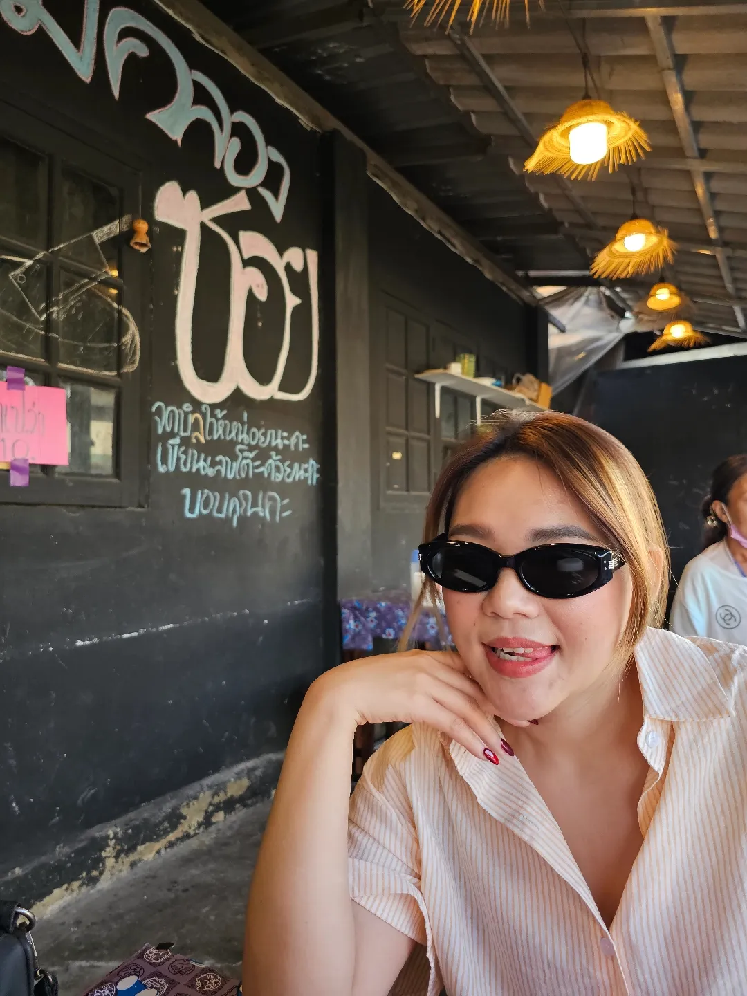 Bangkok-Lampoon-ChiangMai | Boom Patinyaが投稿したフォトブック | Lemon8