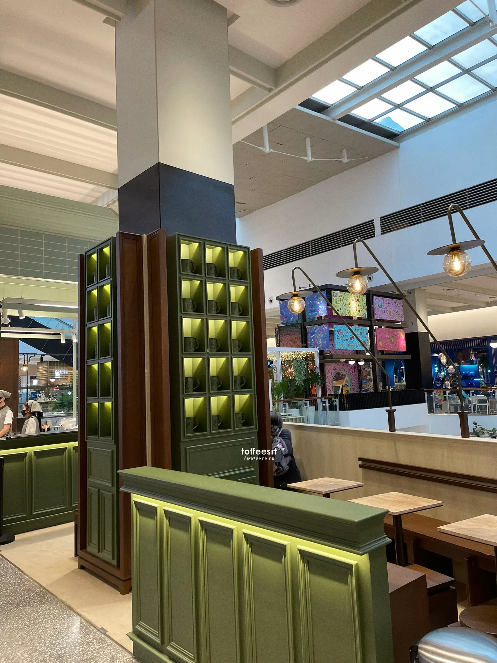 ดับร้อนด้วยชาไทยเย็นๆพร้อมขนมกินเล่น ร้านชงดี ชาใต้ที่ต้องลอง 🇹🇭 | แกล ...