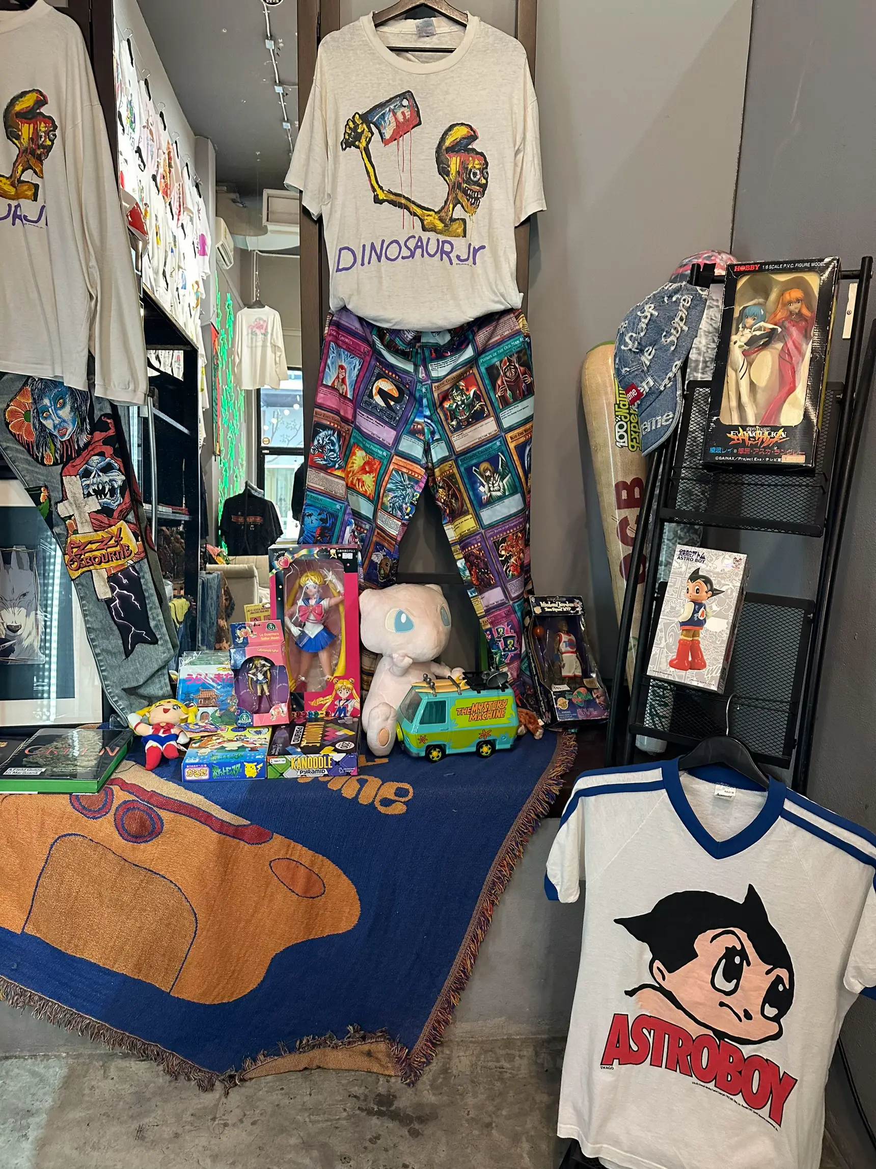 Rare Item🔥 ร้านเสื้อ Highend Vintage แหล่งรวมไอเท็มปัง! | แกลเลอรีที่ ...