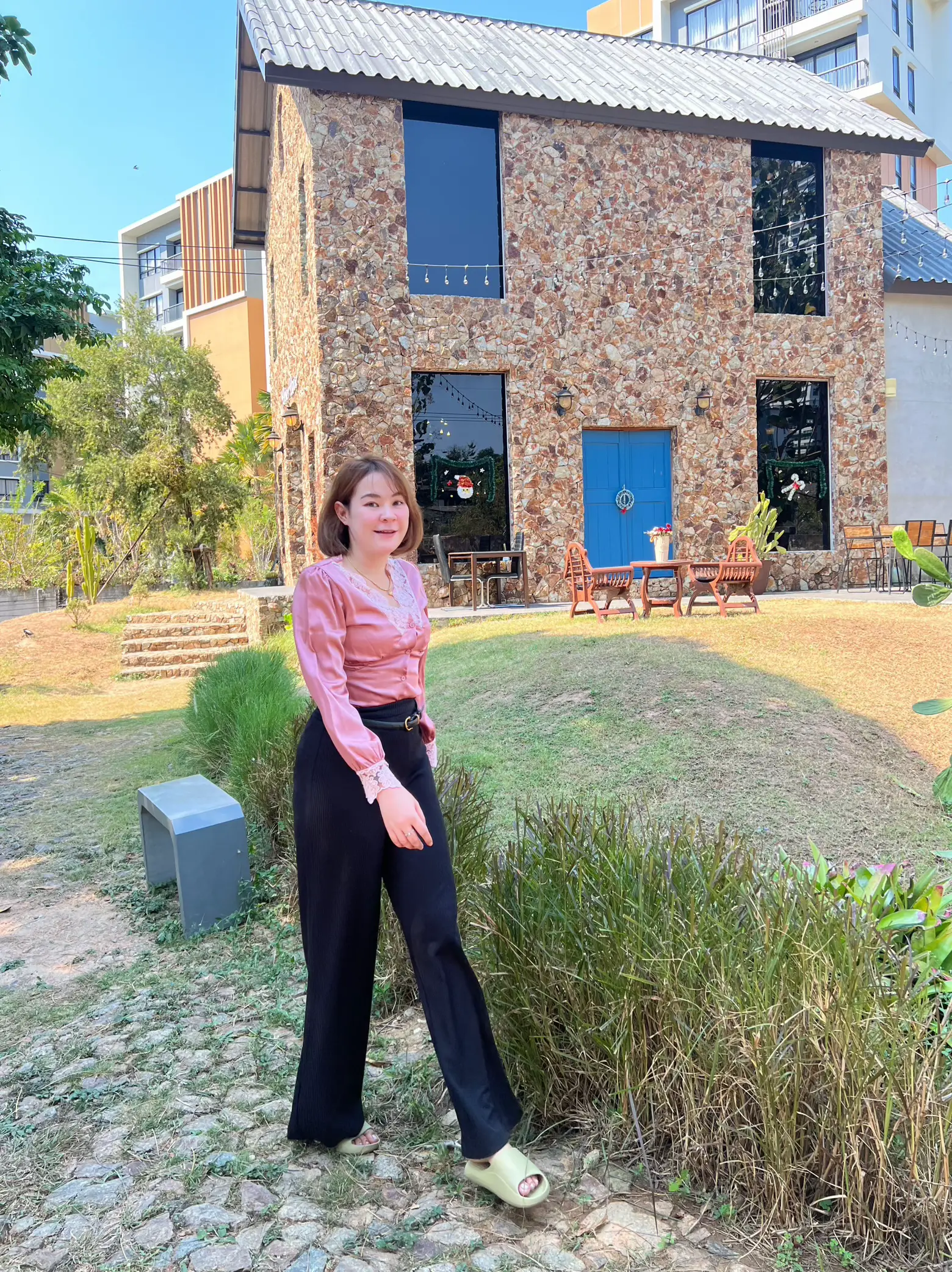 Peter House Sriracha คาเฟ่ลับในศรีราชา | แกลเลอรีที่โพสต์โดย Ma riam | Lemon8