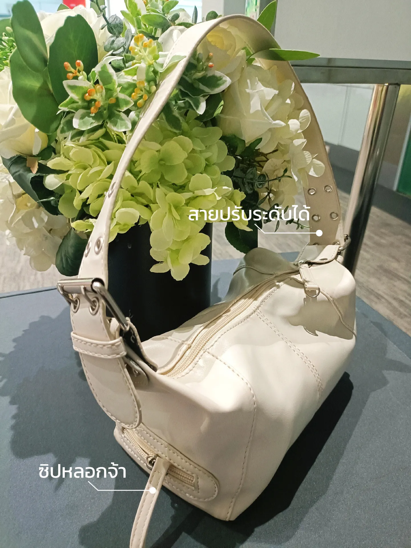 กระเป๋าใบเล็ก...แต่ความจุไม่เล็กนะ😉 | แกลเลอรีที่โพสต์โดย Ming_Na🍀 | Lemon8