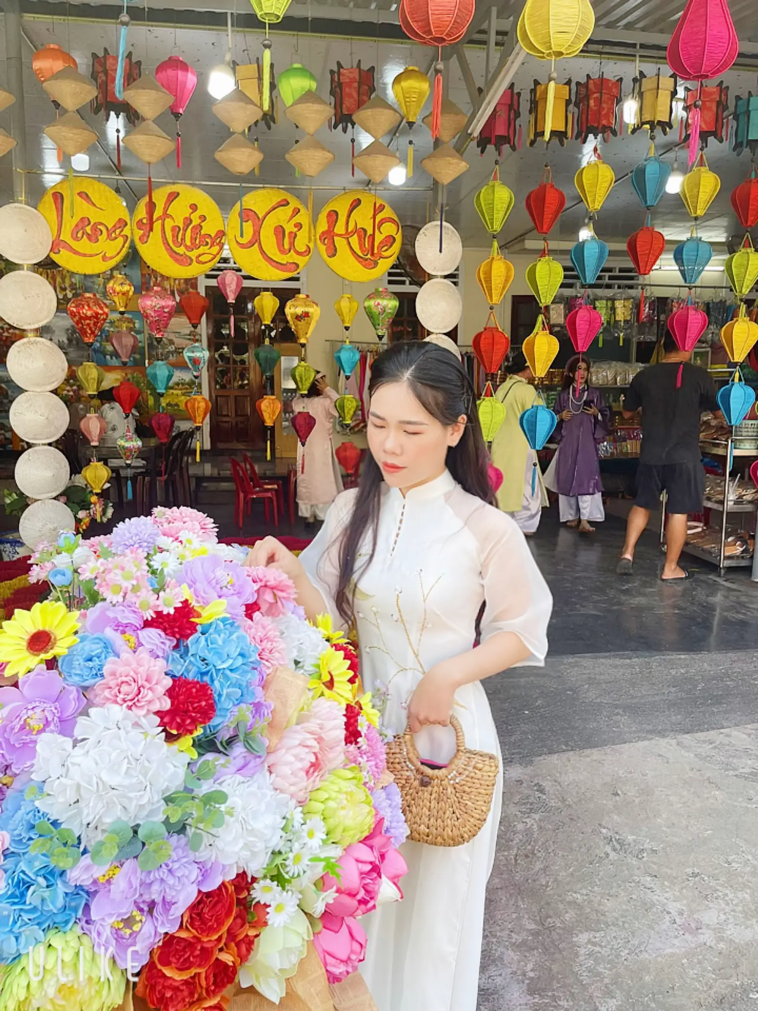 Chụp ảnh áo dài ở Huế😍 | Bộ sưu tập do Vy Veera đăng | Lemon8