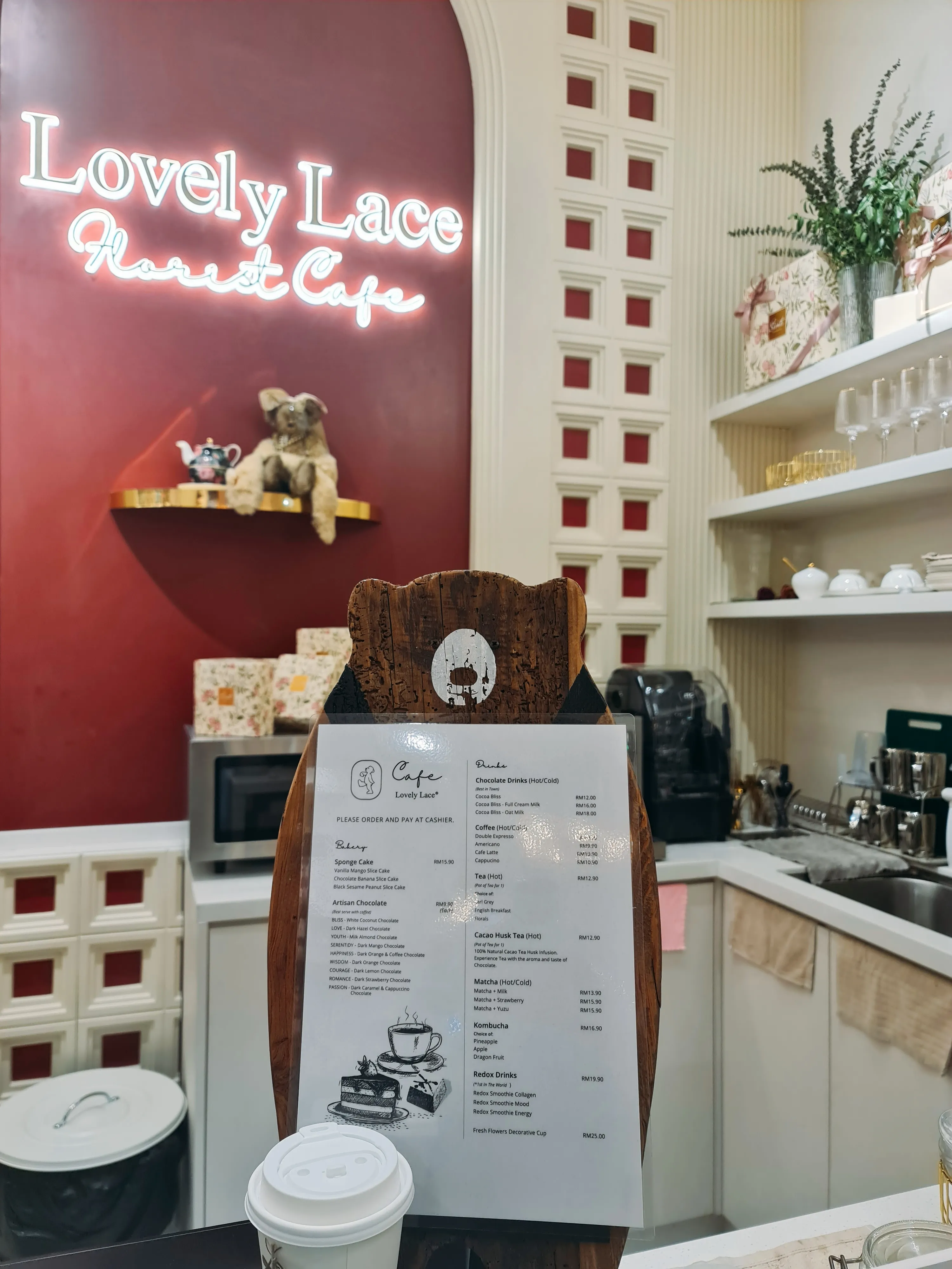 Lovely Lace Florist Cafe you should visit in KL 🧸 | Galeri disiarkan ...