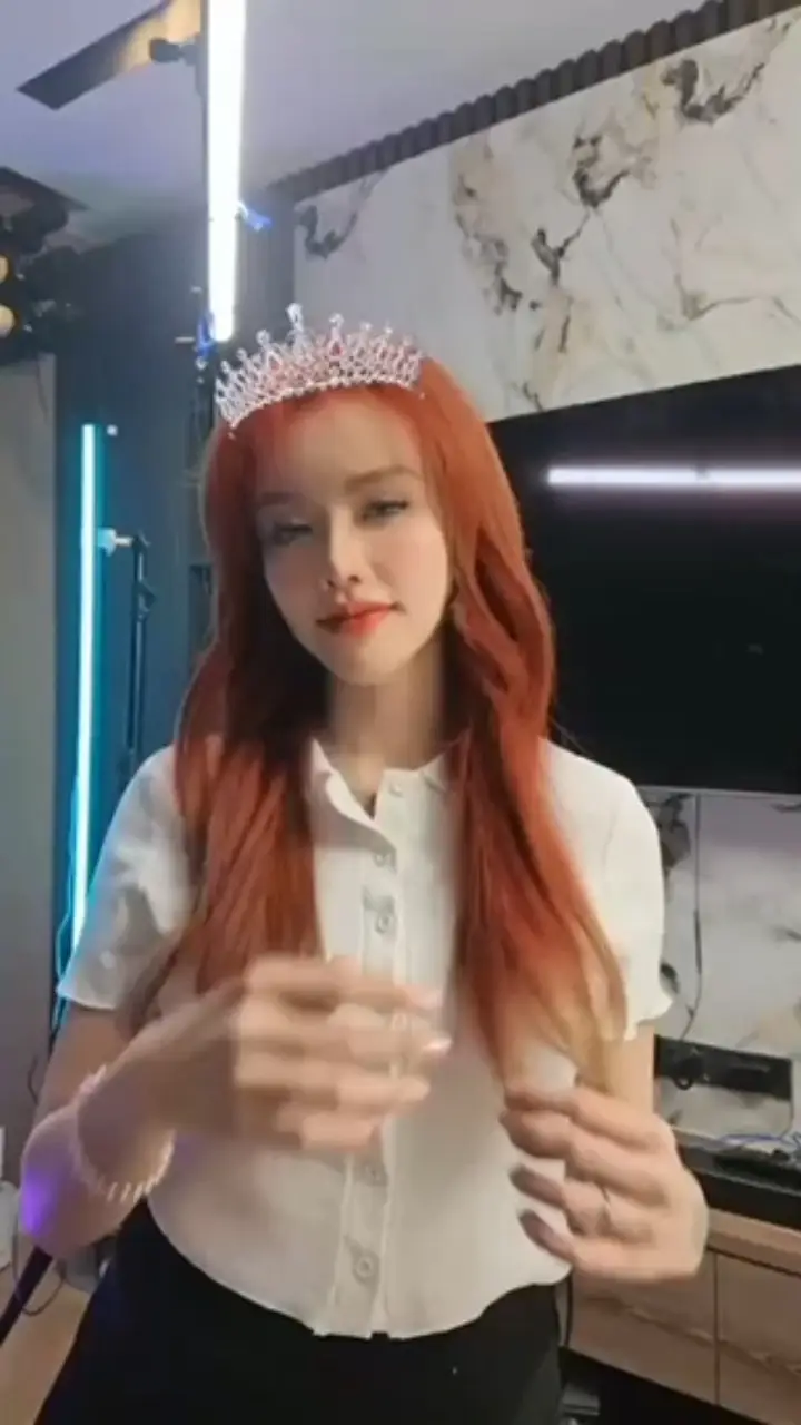 จะลุคไหนก็ปังด้วยลิปจิ๋ว | วิดีโอที่เผยแพร่โดย noinaaa | Lemon8