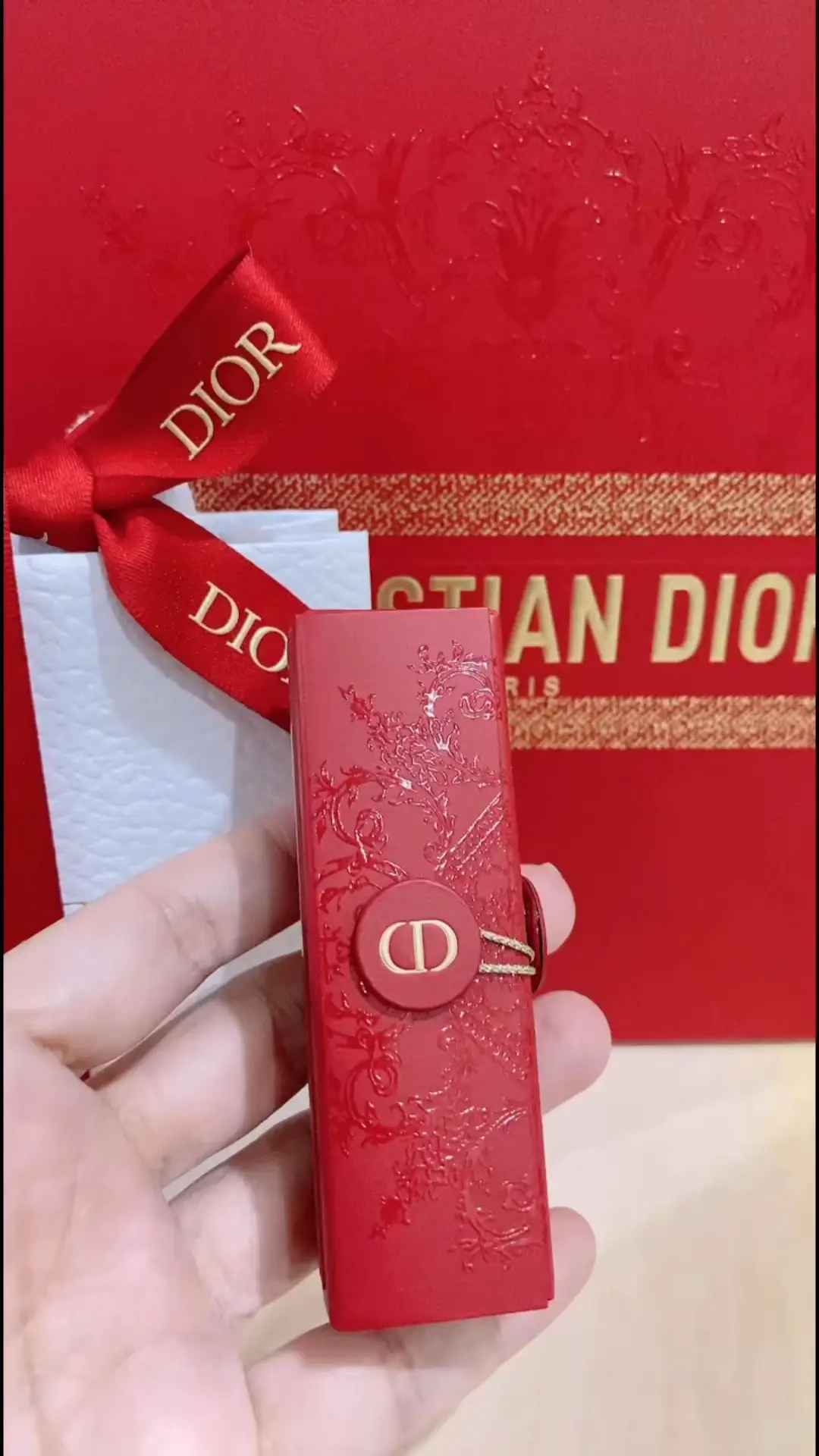 Dior Rouge Limited ตรุษจีน 2024 | วิดีโอที่เผยแพร่โดย Toy | Lemon8
