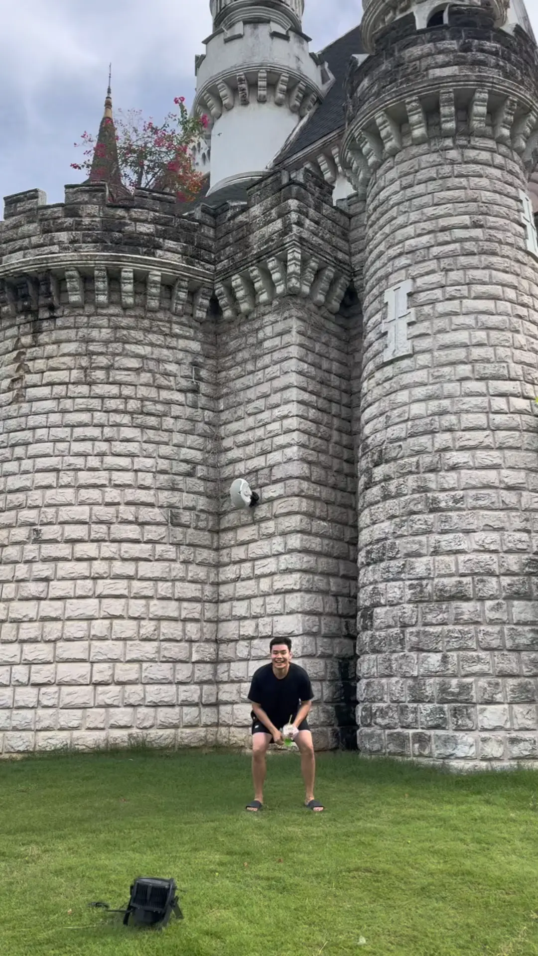 ตะวันแดง | วิดีโอที่เผยแพร่โดย Nawathpol Kaw | Lemon8