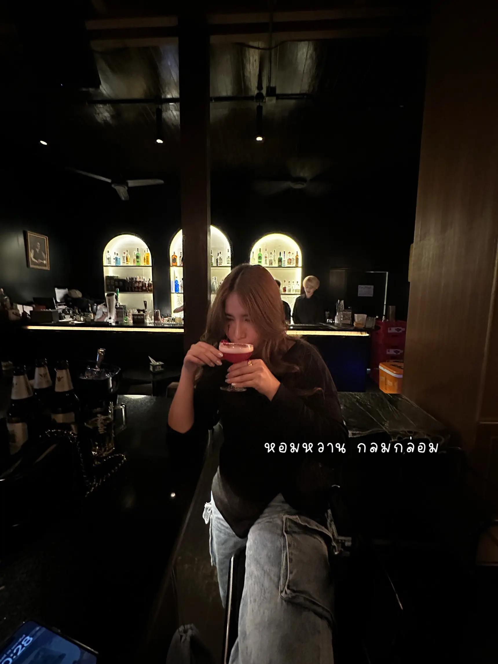 ร้านHang Out สุดฮิต สไตส์อังกฤษ 🪩💃🏻 | แกลเลอรีที่โพสต์โดย noohna___ | Lemon8