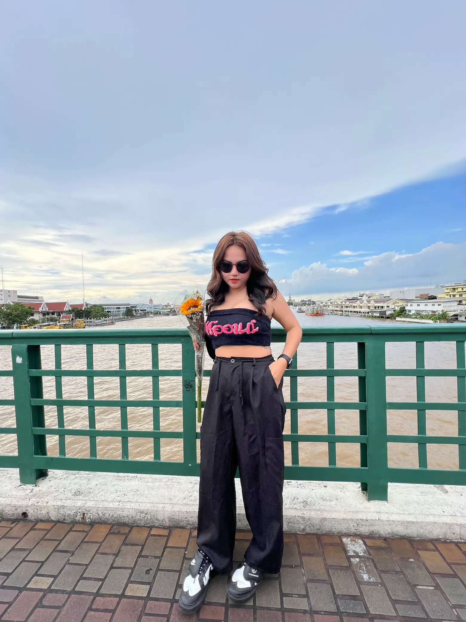 เสื้อเกาะอก | แกลเลอรีที่โพสต์โดย JP | Lemon8