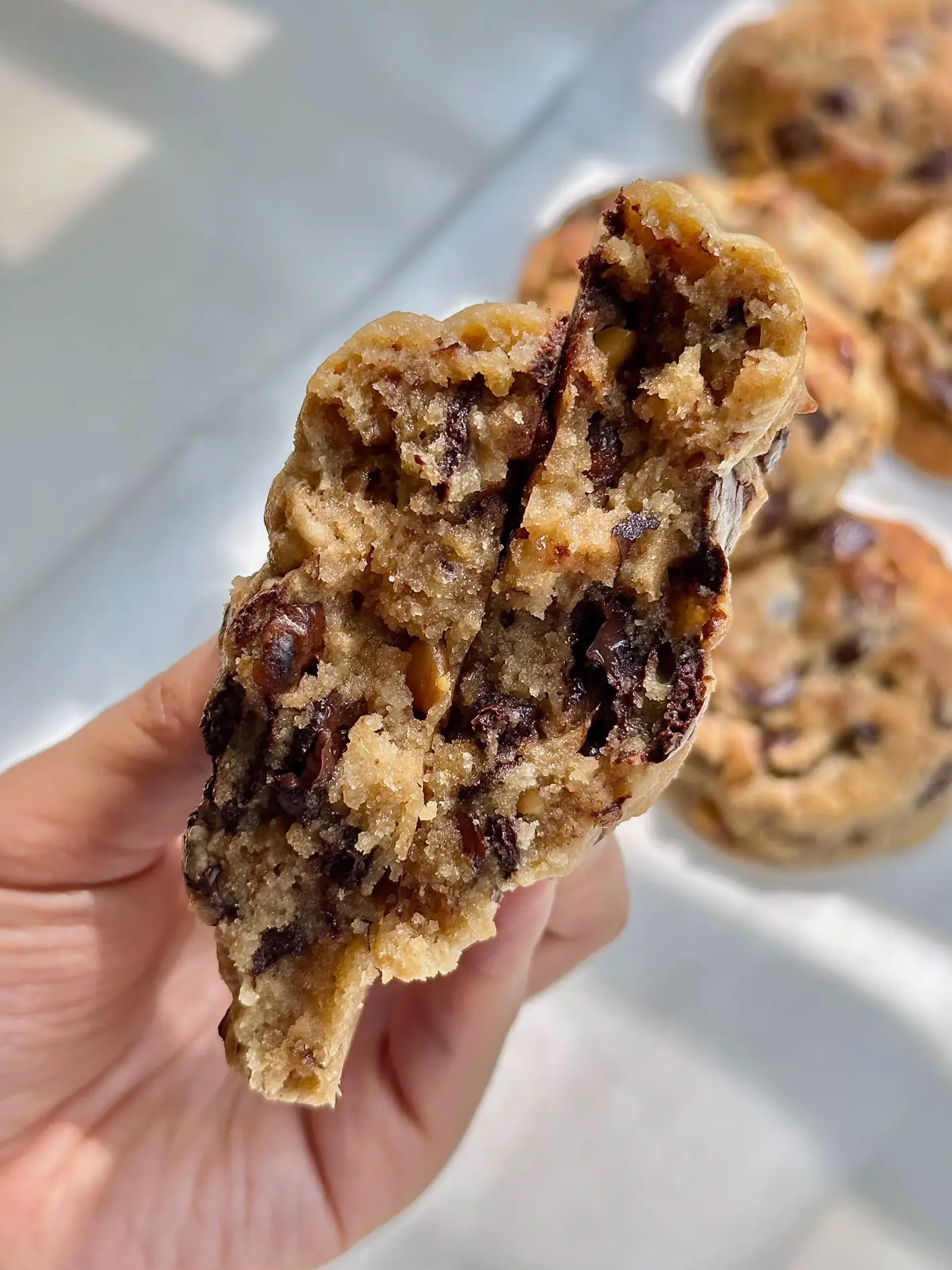 Making the Levain Bakery Chunky Cookies? 😱 | Galeri diposting oleh ziyi ...