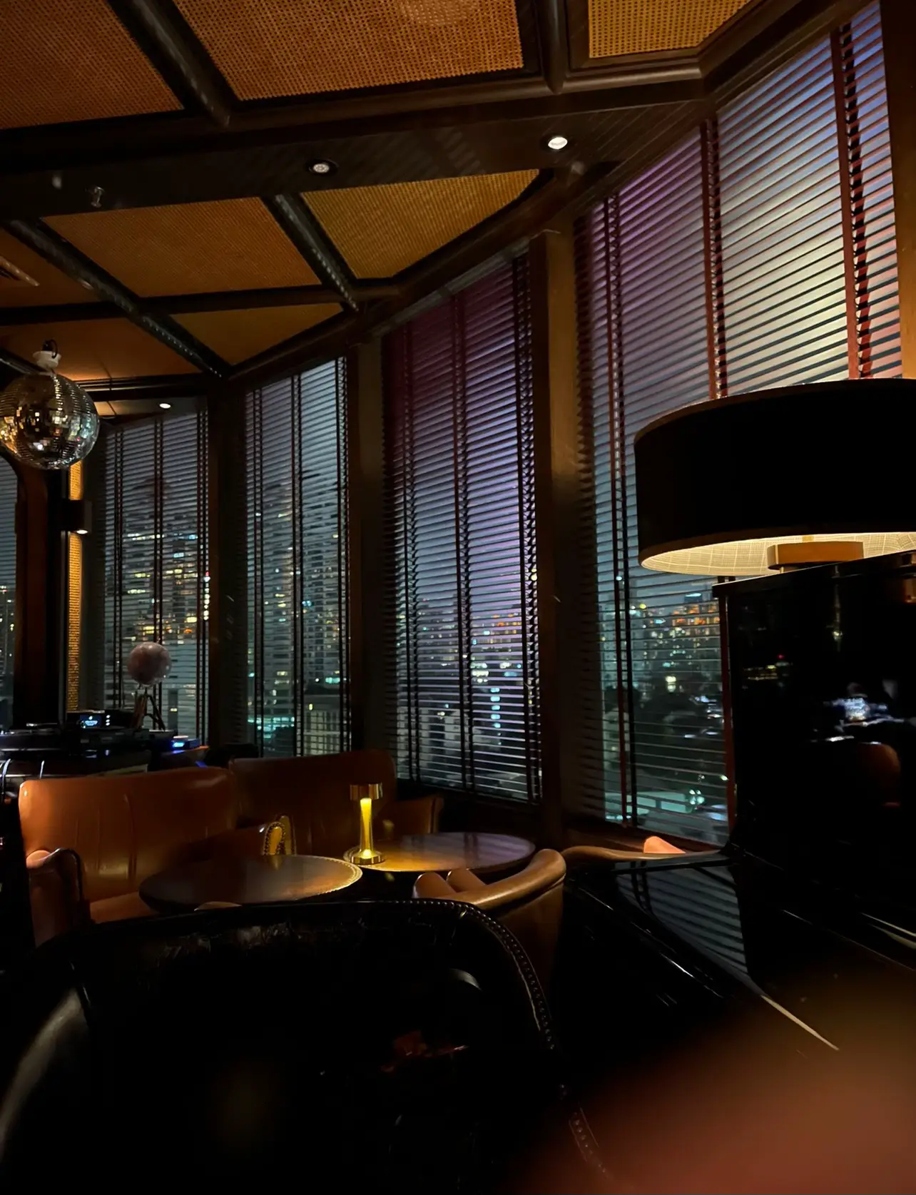 008bar🥂 | แกลเลอรีที่โพสต์โดย Nae | Lemon8