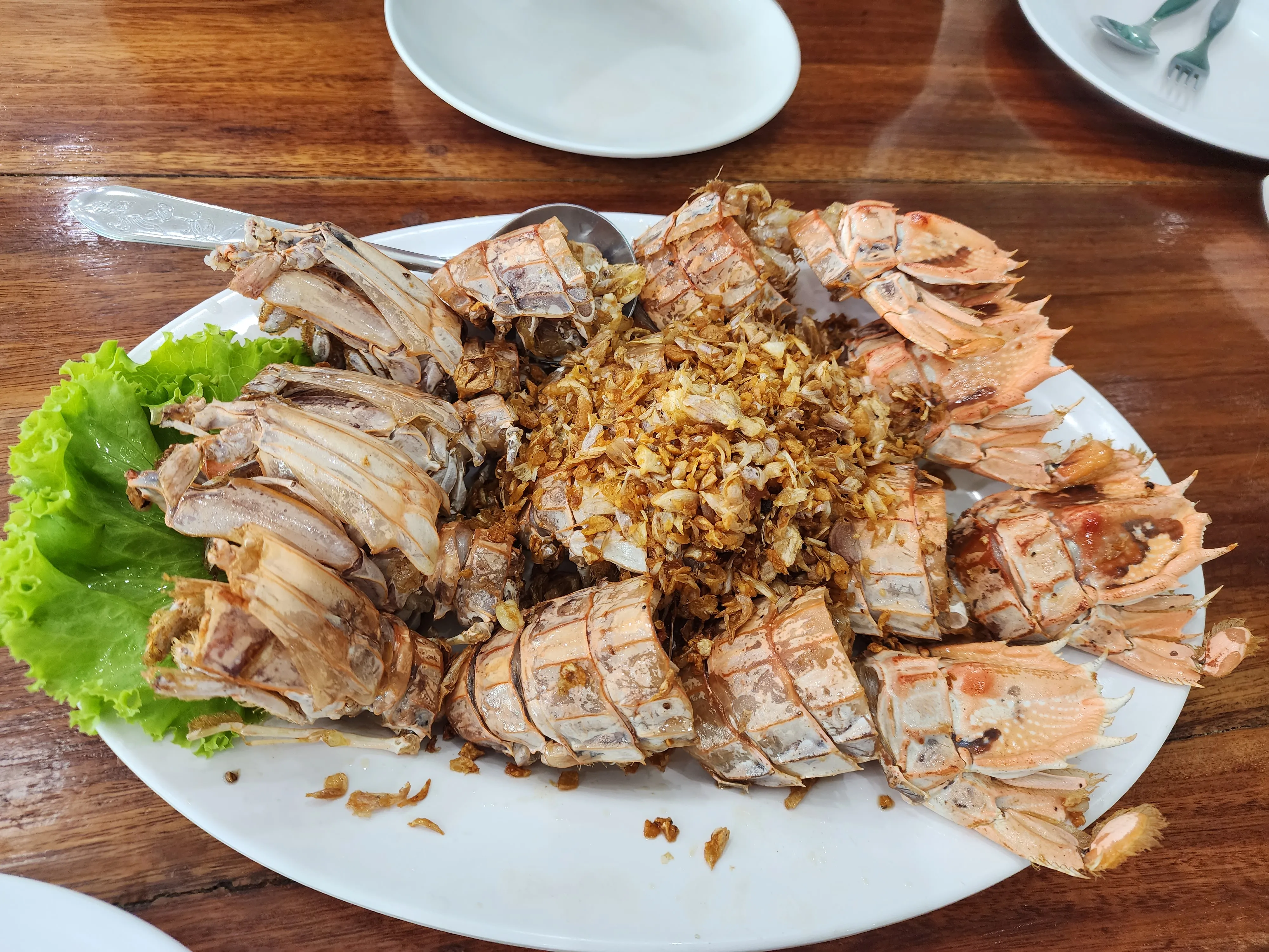 Garlic fried crayfish + steamed crab + lemon steamed egg squid | Gallery posted by TipPy | Lemon8