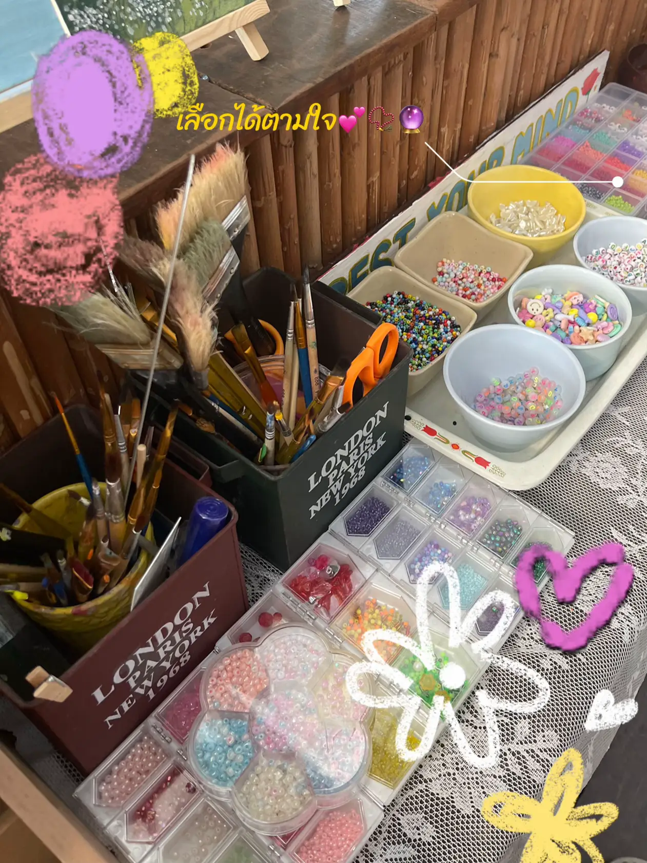 Art workshop 🎨🔮💕 - คาเฟ่ในบางแสน | แกลเลอรีที่โพสต์โดย Saowalak Suwunn | Lemon8