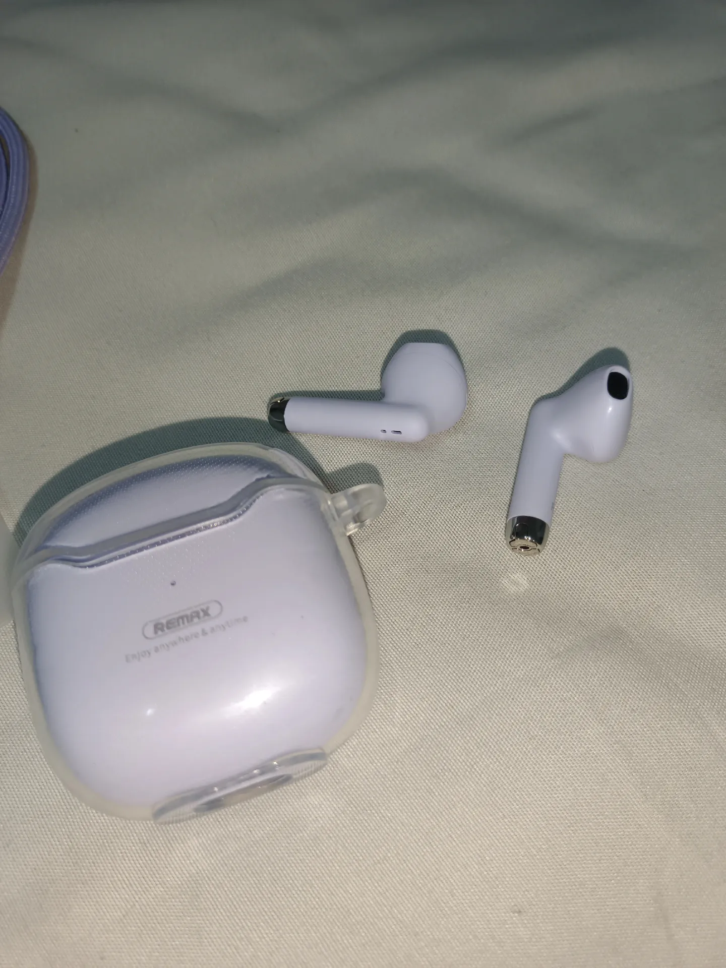 รีวิว | หูฟังบลูทูธ REMAX TWS19 | แกลเลอรีที่โพสต์โดย Jiphata | Lemon8