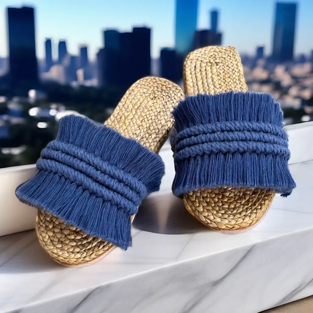 Macrame Slippers | Gallery posted by @baanstraw | Lemon8