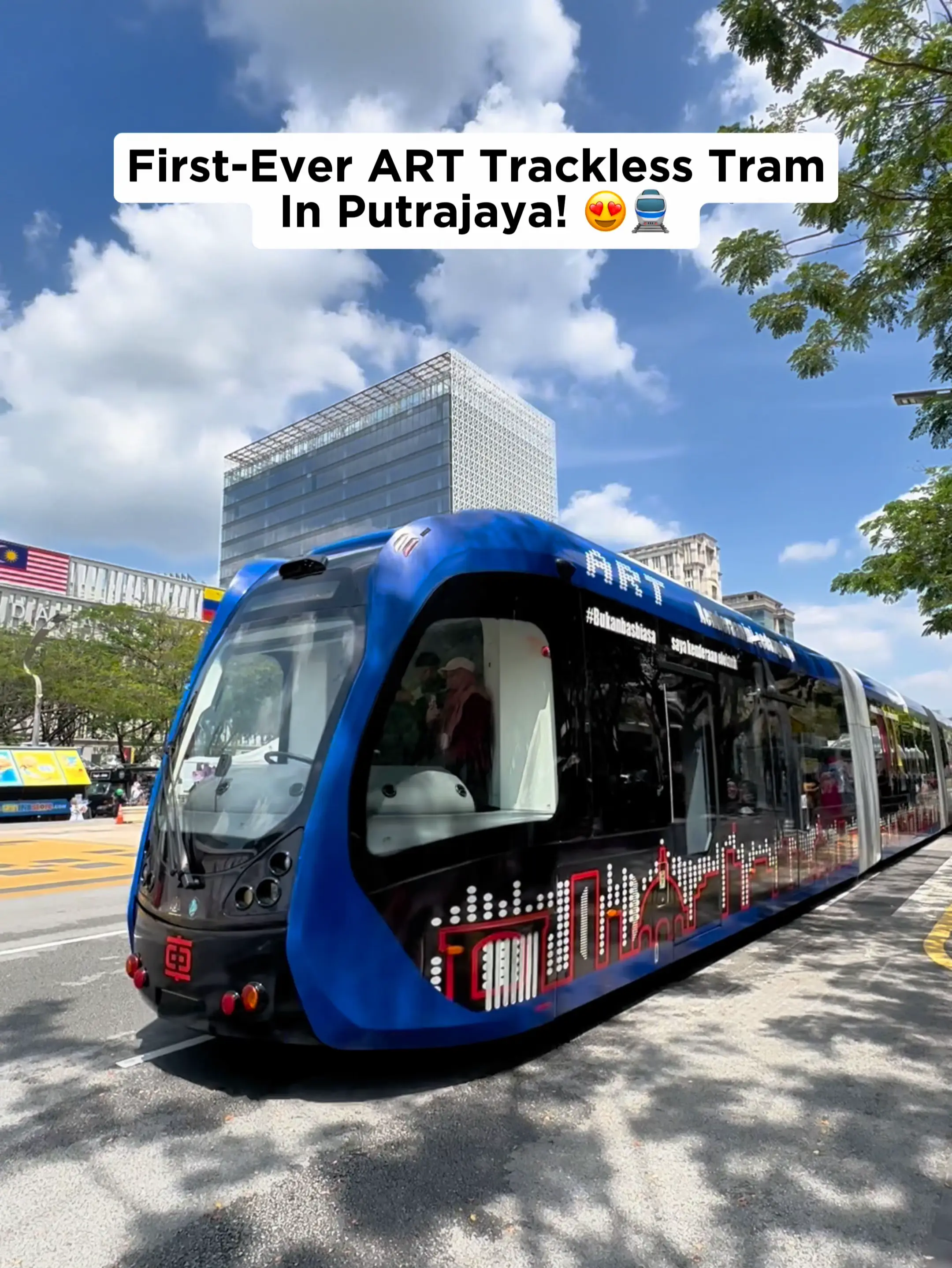 First-Ever ART Trackless Tram In Putrajaya! 😍🚆 | Video diterbitkan oleh ...
