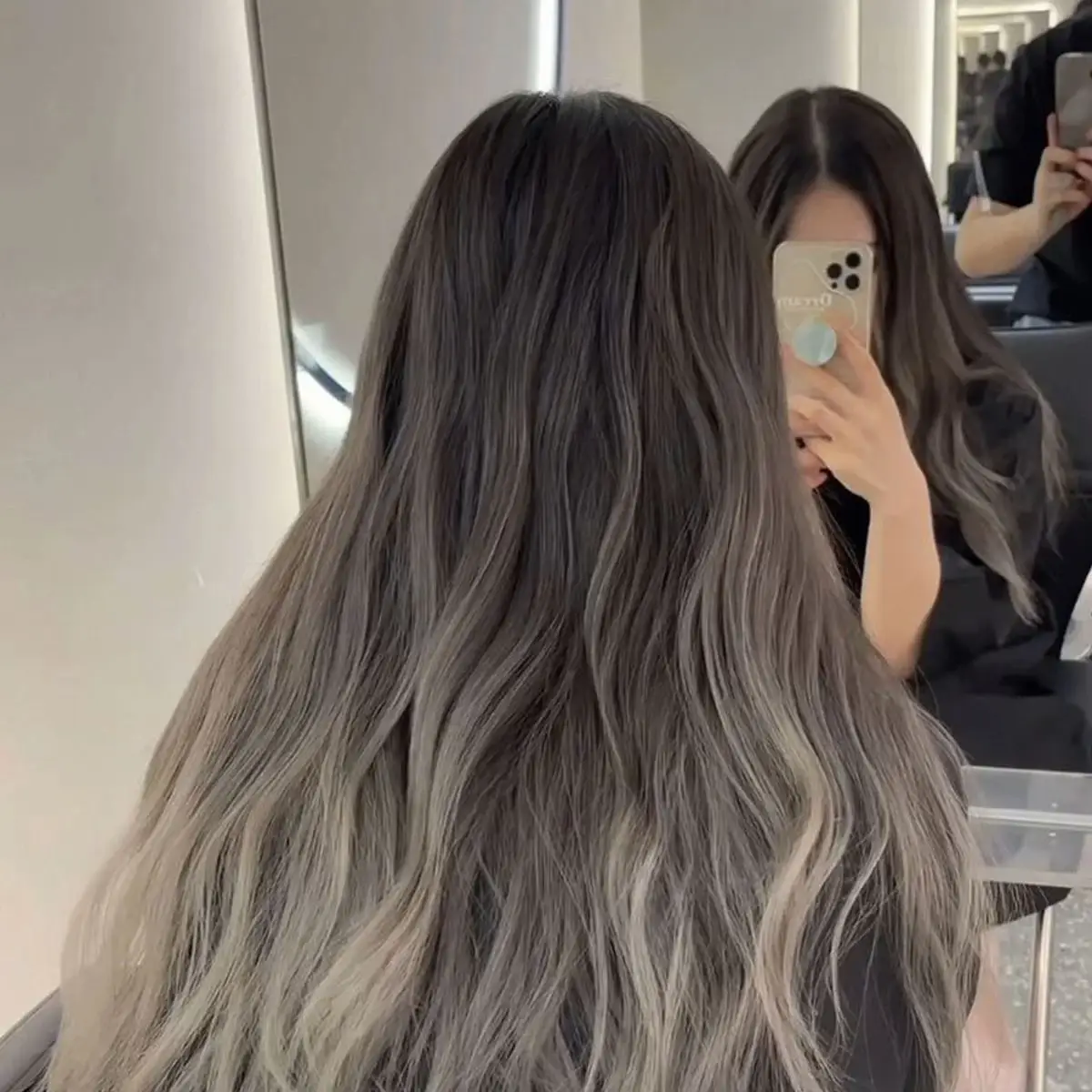 Giving out Balayaj hair color ideas💇🏻‍♀️🖤🩶🤍 | Gallery posted by Sale ...