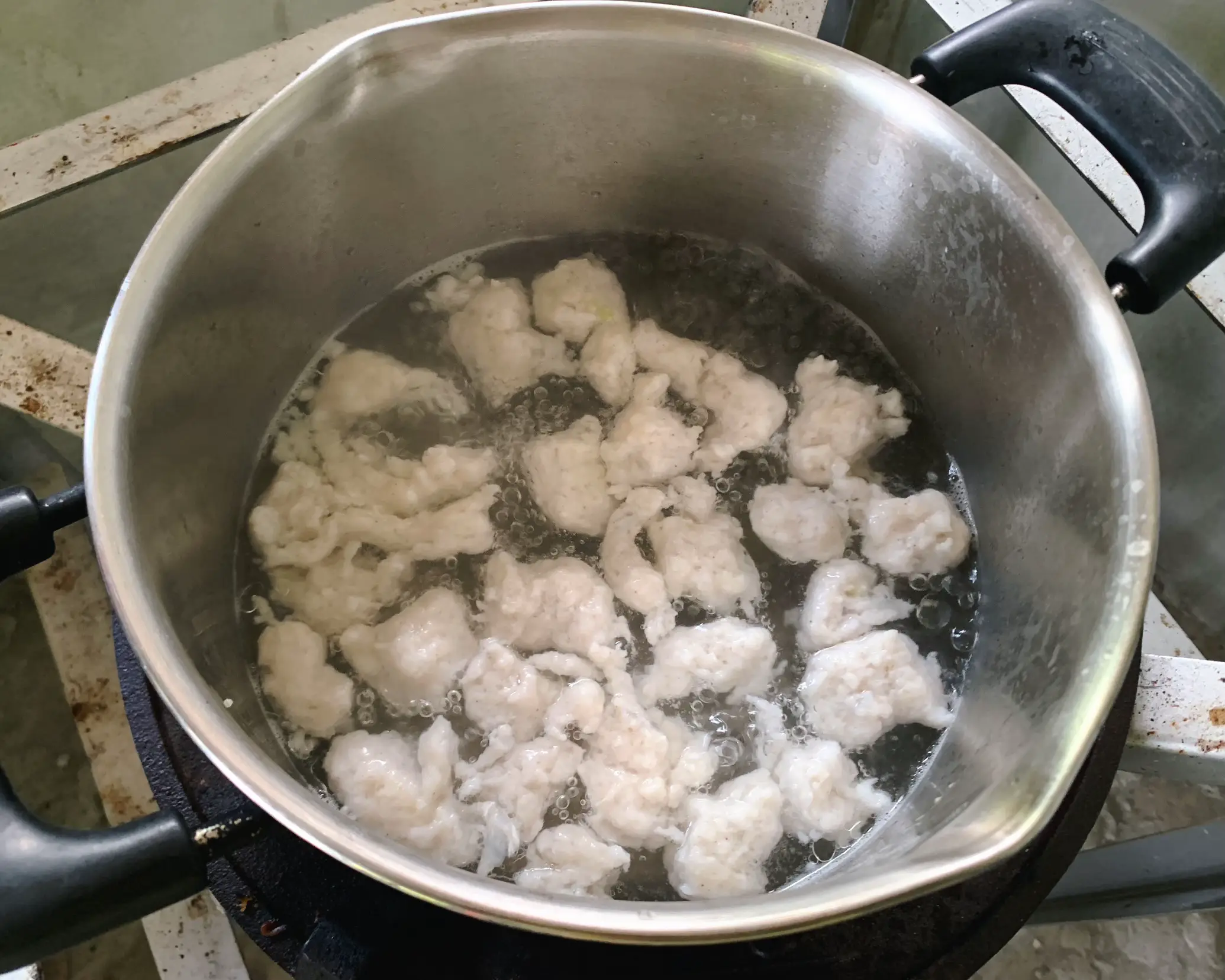 ทำลูกชิ้นปลางง่ายนิดเดียว🤏🏻 | แกลเลอรีที่โพสต์โดย Bo boat :) | Lemon8