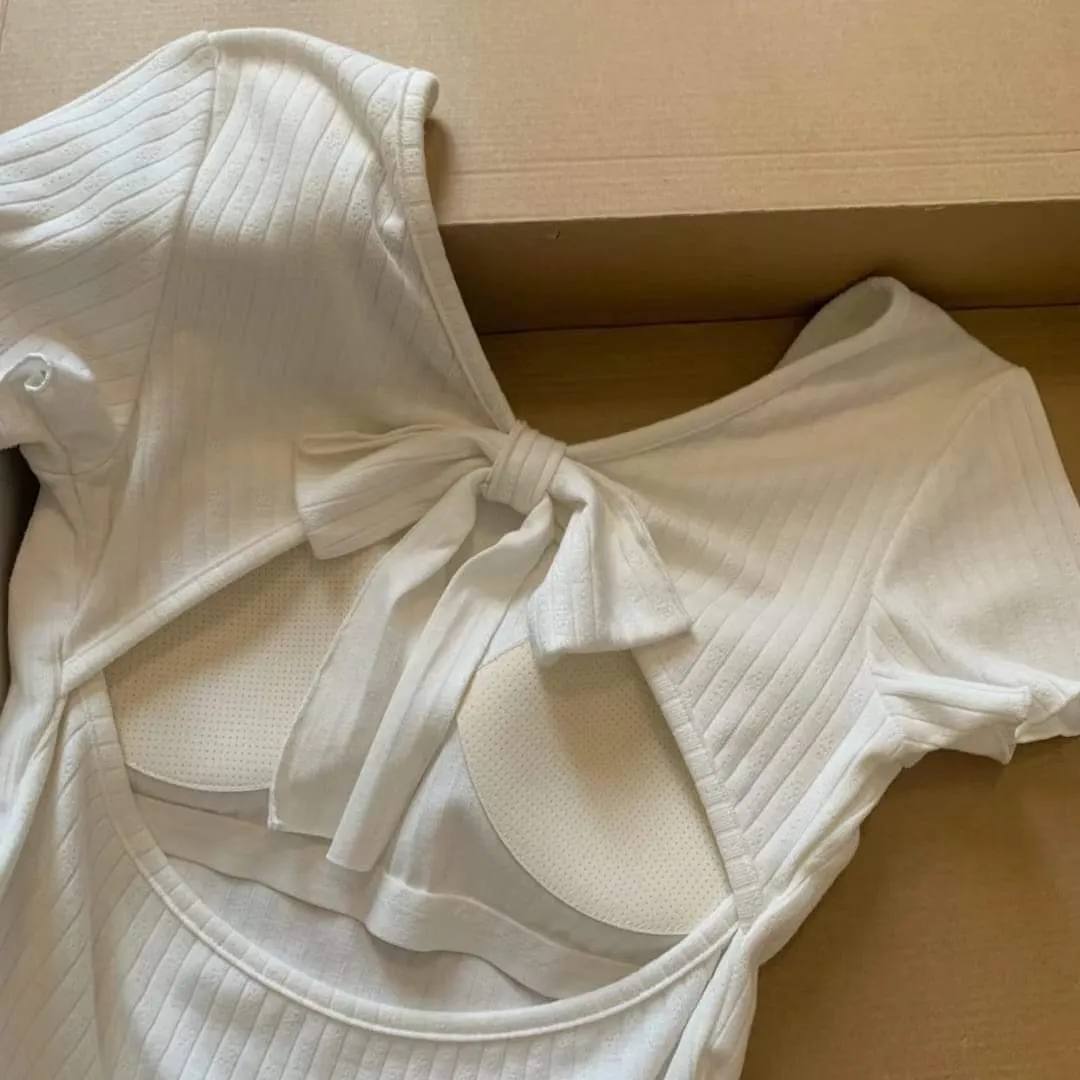 บอกต่อเสื้อยืดสีขาวงานผ้าร่องที่จริงใจ | แกลเลอรีที่โพสต์โดย Aryui ...