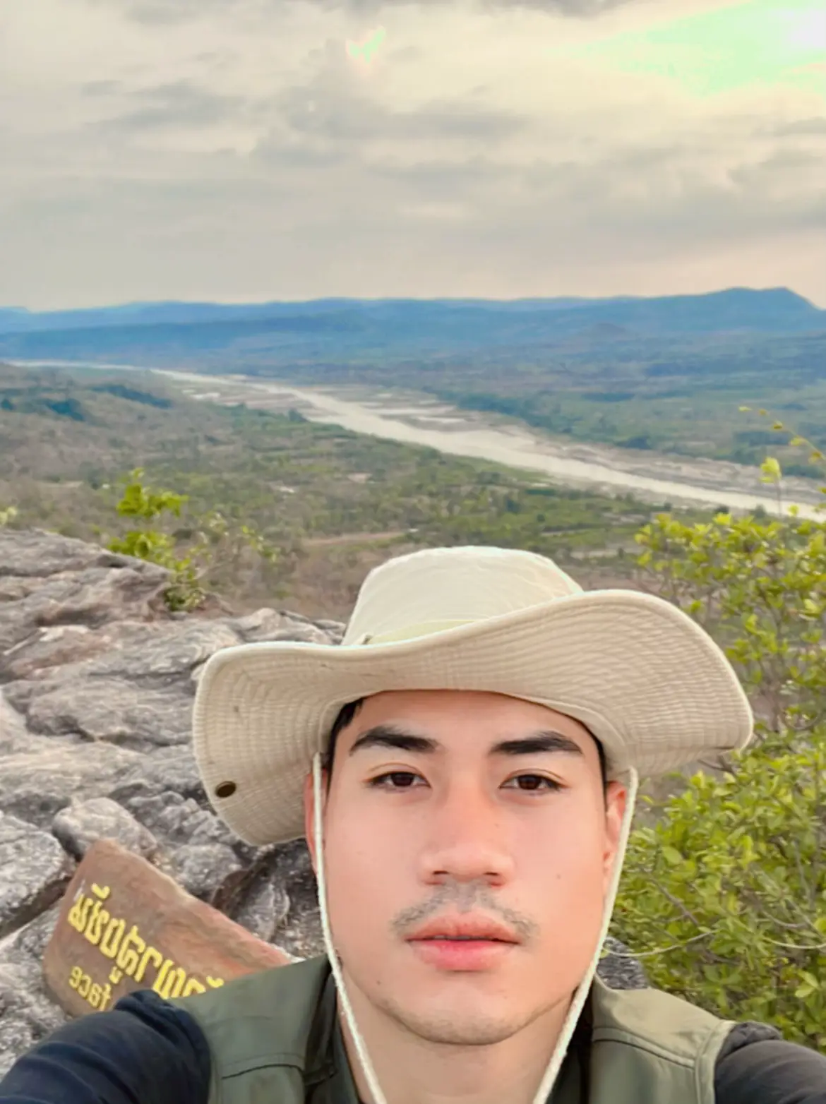 โลกของกายหยาบ คือธรรมชาติ สายลม | แกลเลอรีที่โพสต์โดย Nu Panuwat Bunp | Lemon8