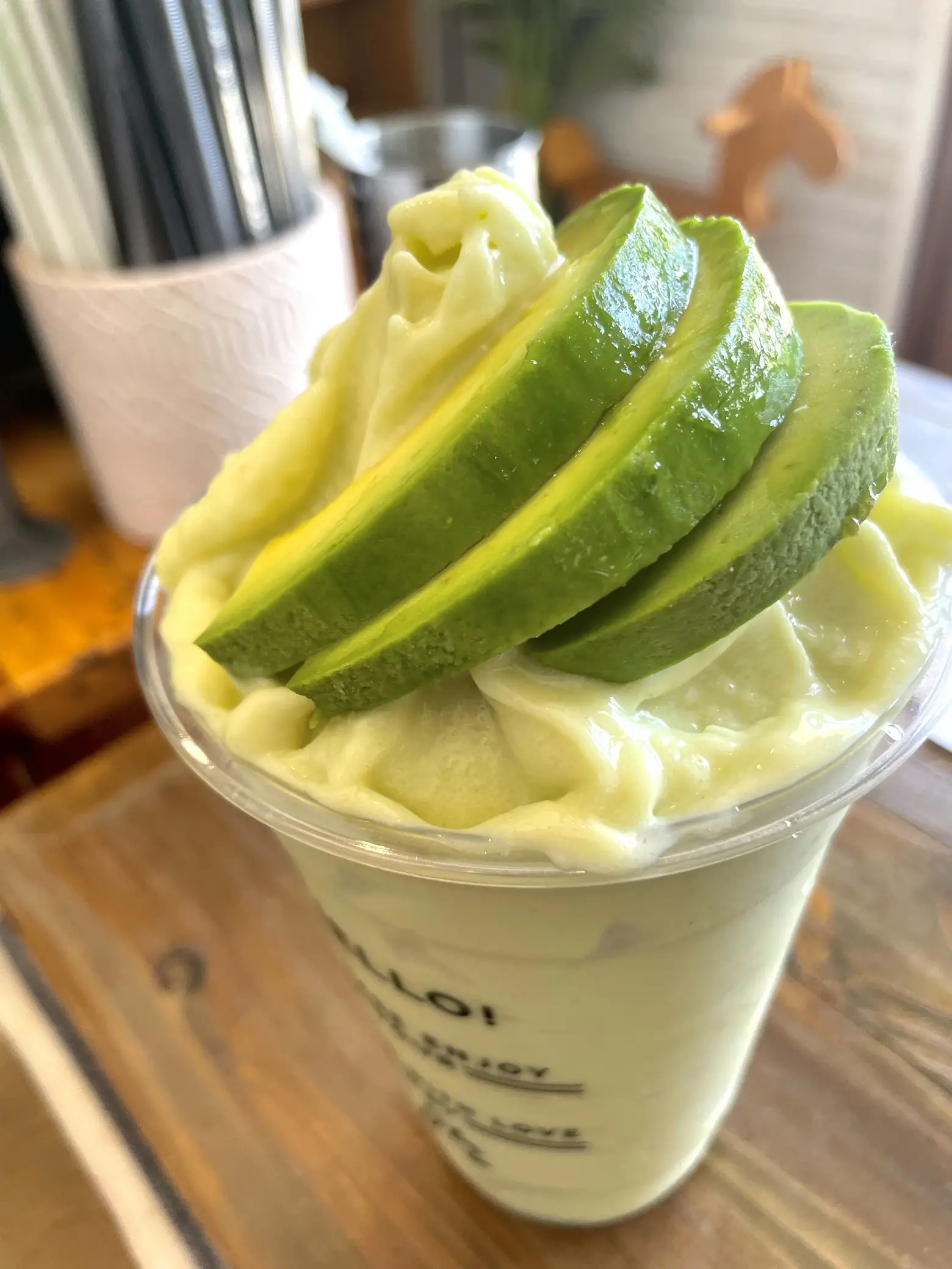 เอาใจสายอโวคาโด้ปั่น กับ 3 รสชาติ | แกลเลอรีที่โพสต์โดย Choco Mint | Lemon8