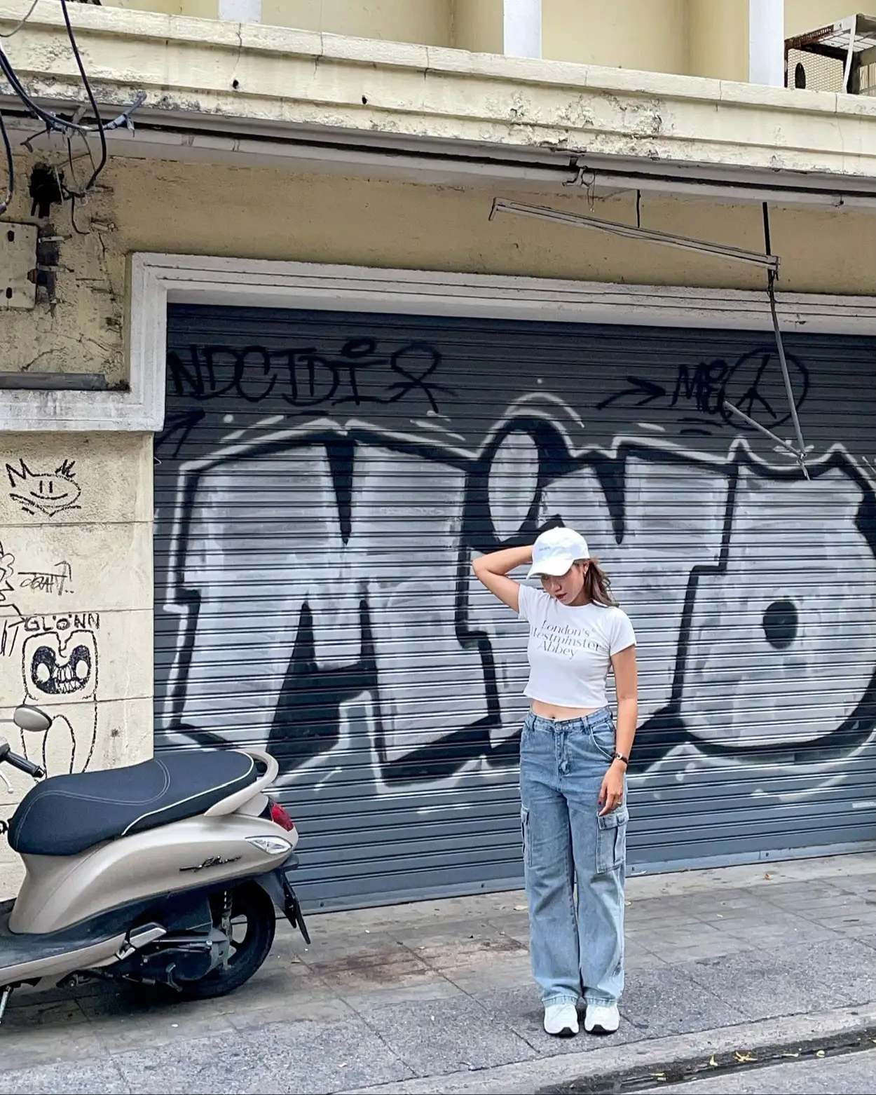 Take a picture with the hit wall. Boom City 30. 📷 | Gallery posted by Poppupee | Lemon8