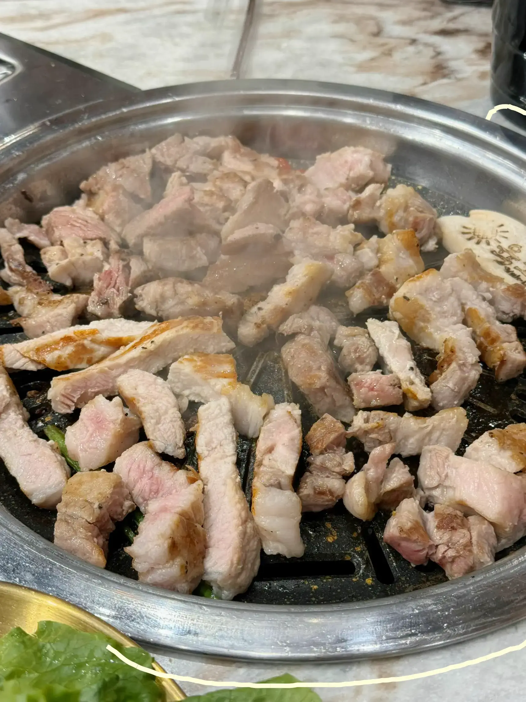 บุฟเฟ่ต์เกาหลี ใจกลางสยาม Yuk-Do (육도) | แกลเลอรีที่โพสต์โดย ...