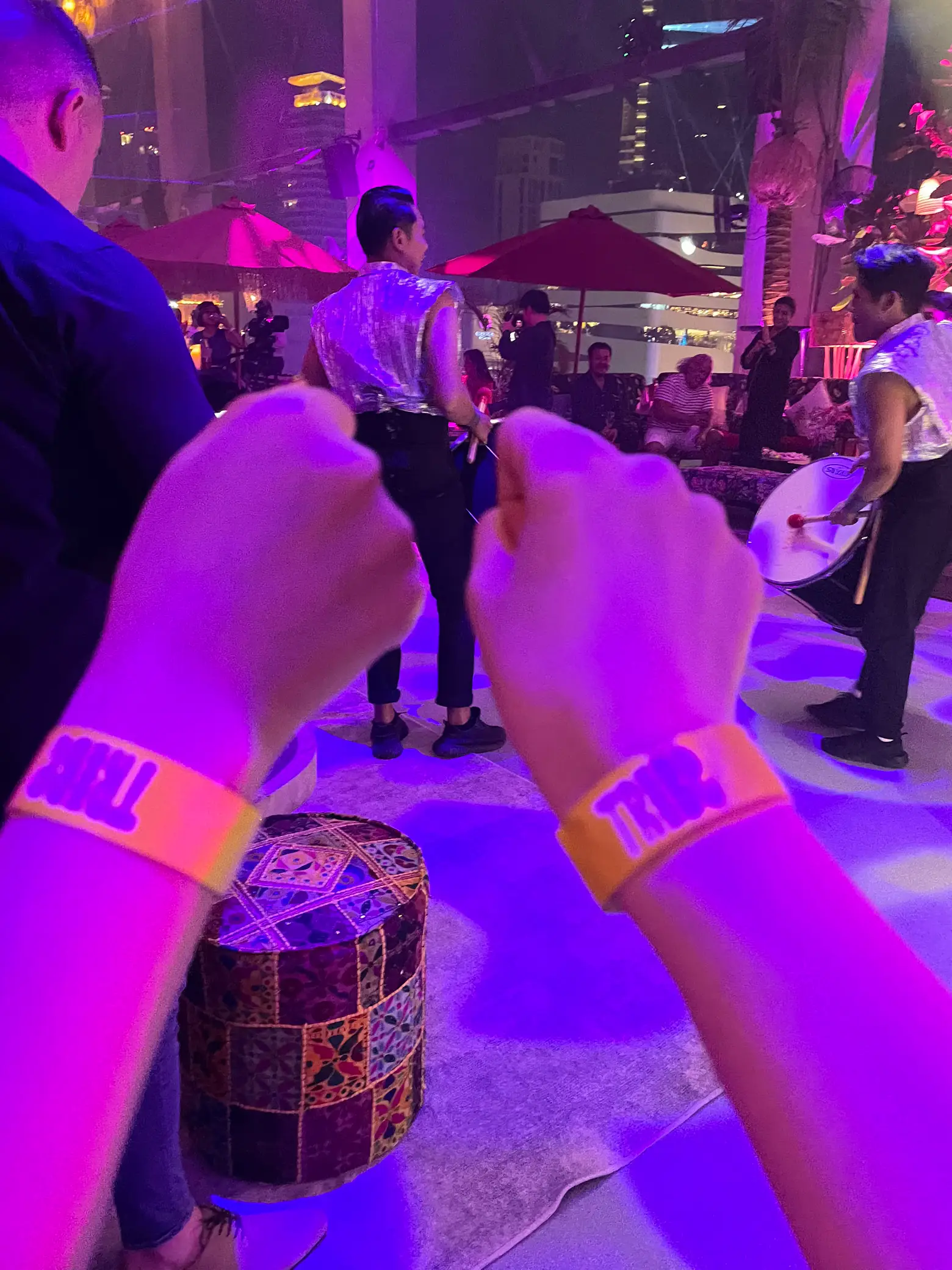 รีวิว countdown ที่ tribe sky beach club emsphere ชั้น 5 | แกลเลอรีที่ ...