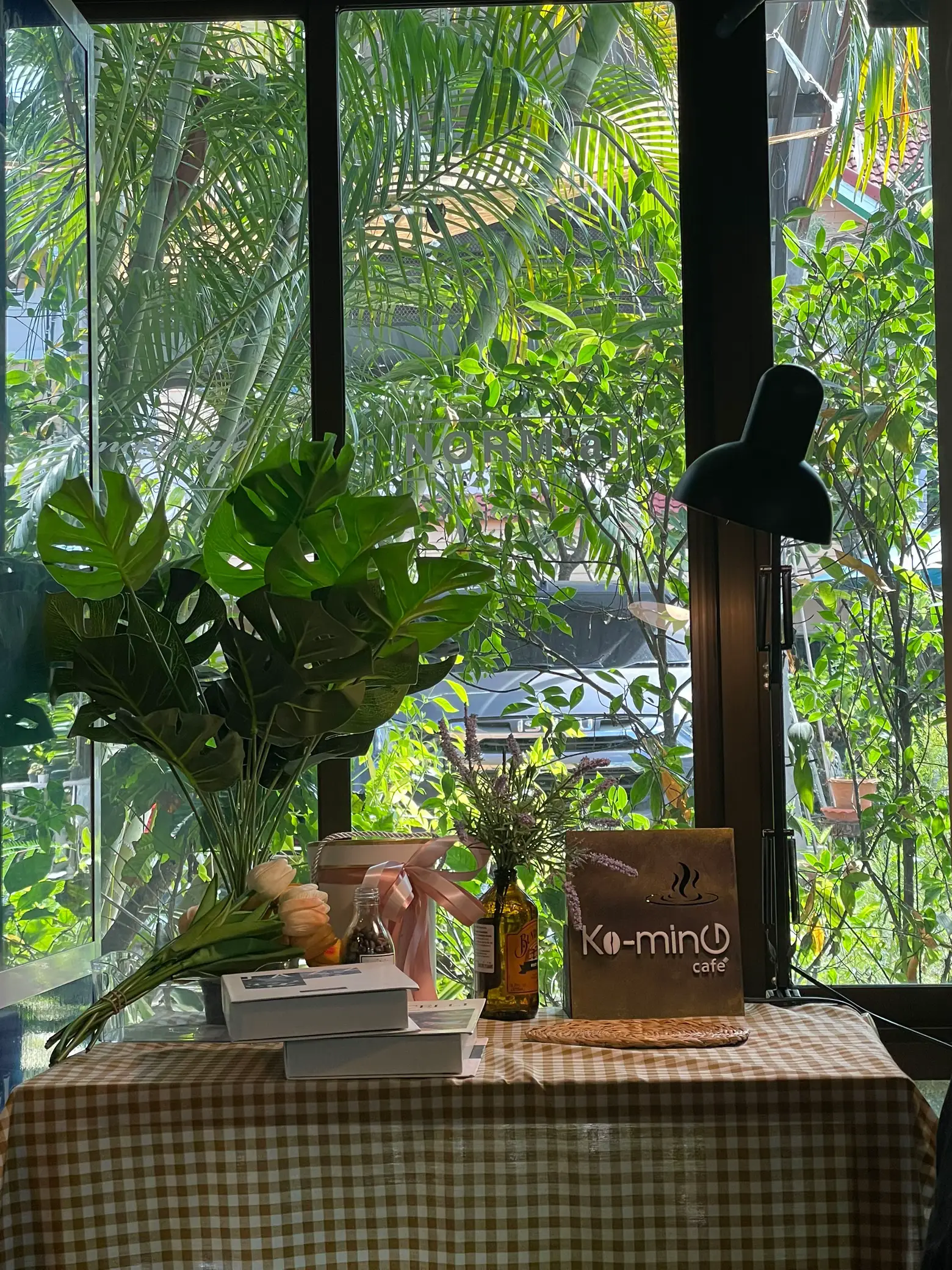 Ko-ming cafe | คาเฟ่สุดวินเทจอุดรธานี 🎞 | แกลเลอรีที่โพสต์โดย Nahathaiiii | Lemon8