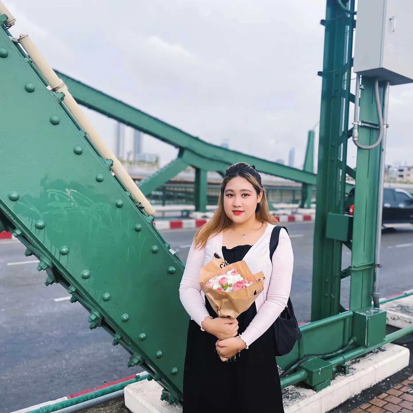 📌ปากคลองตลาด - สะพานพุทธ 💐🚦 | แกลเลอรีที่โพสต์โดย Giff | Lemon8